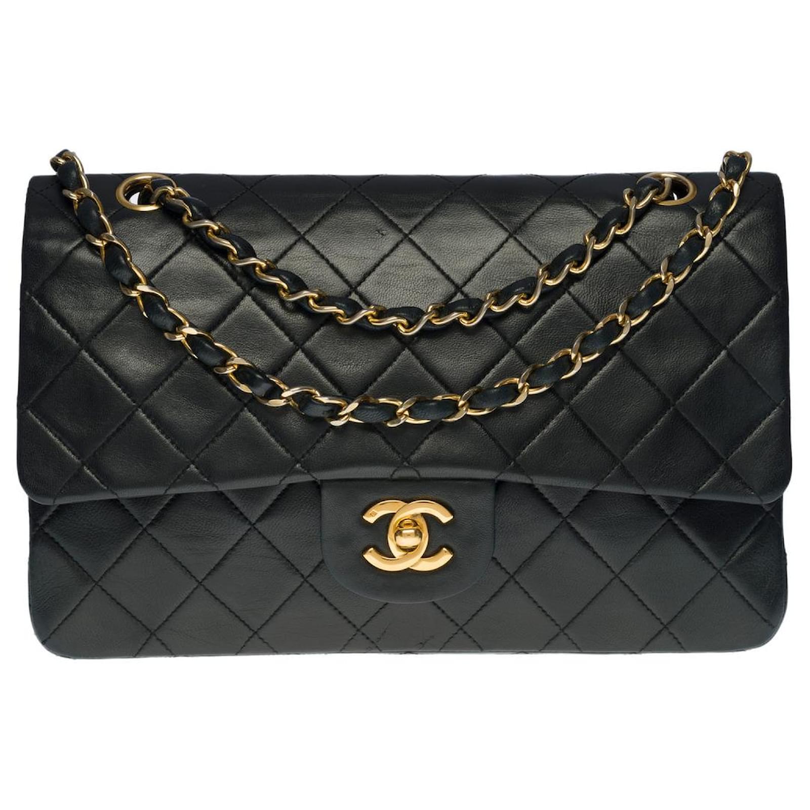 Sac Chanel Timeless/classic black leather - 100539 ref.855482 - Joli Closet