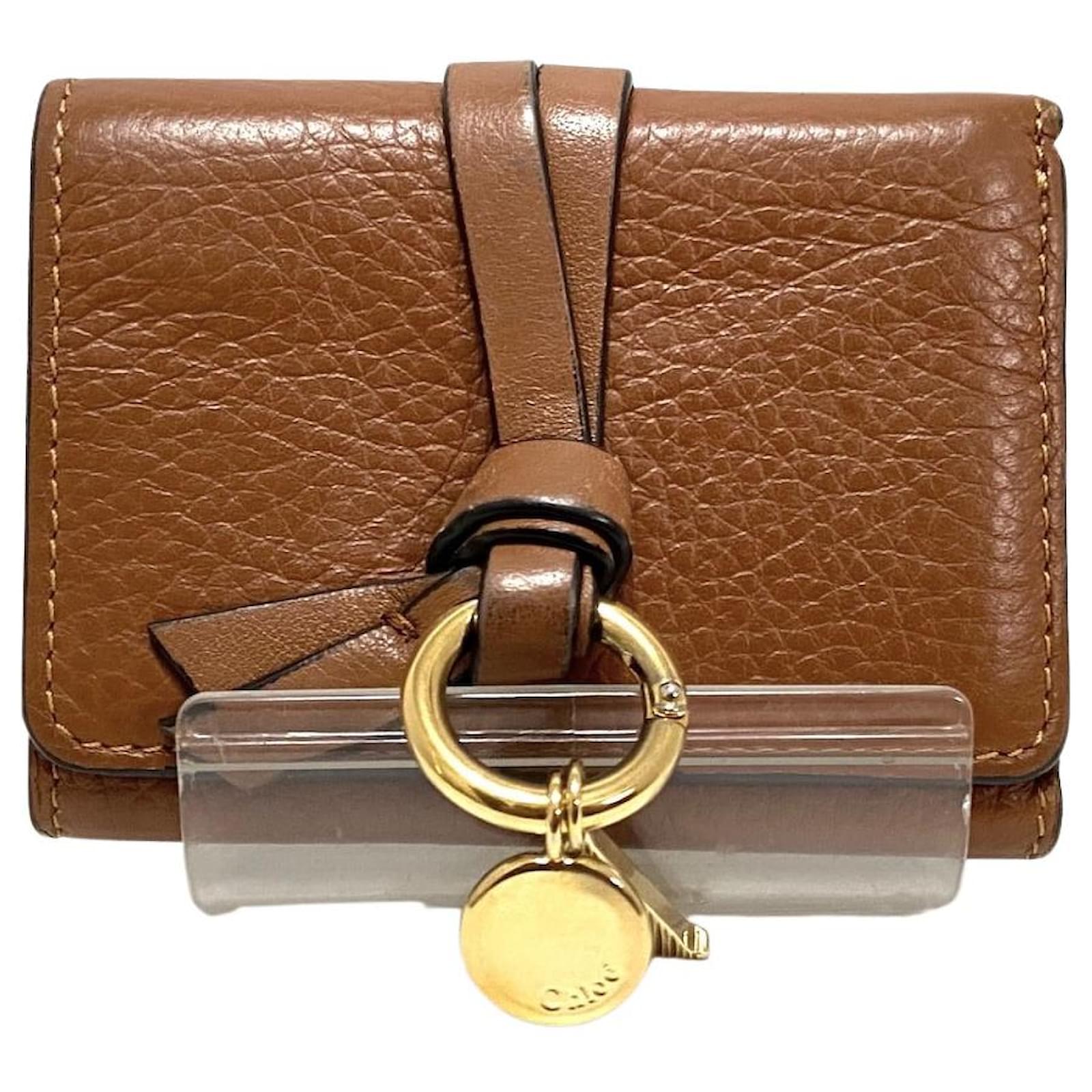 Chloé Alphabet Leather ref.855851 - Joli Closet