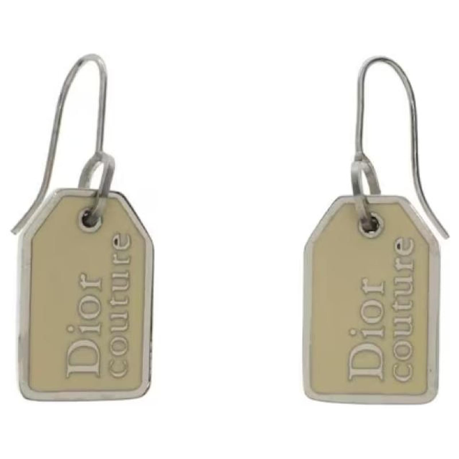 *Christian Dior Square Logo Earrings Cream ref.861310 - Joli Closet