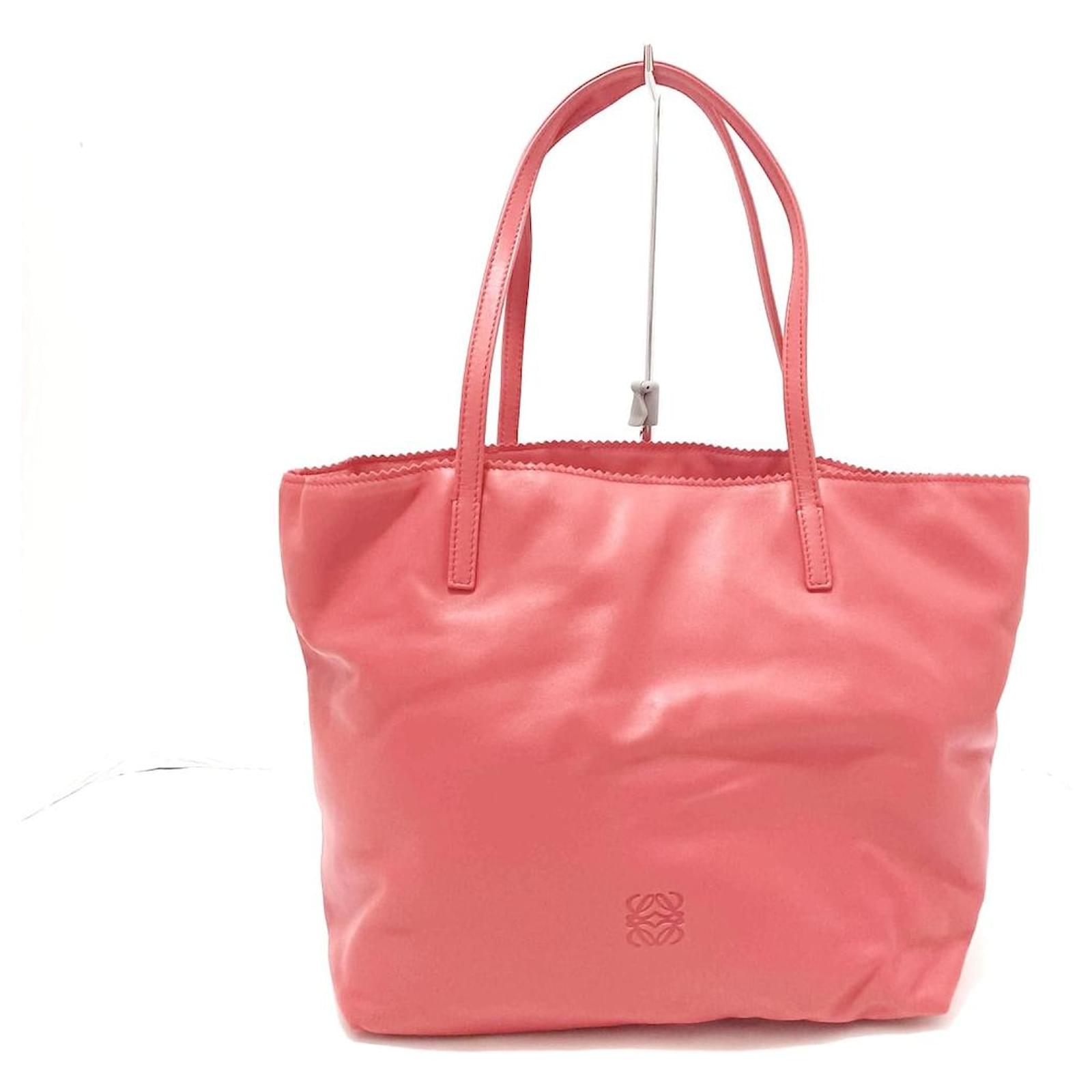 Loewe Red Leather ref.863009 - Joli Closet
