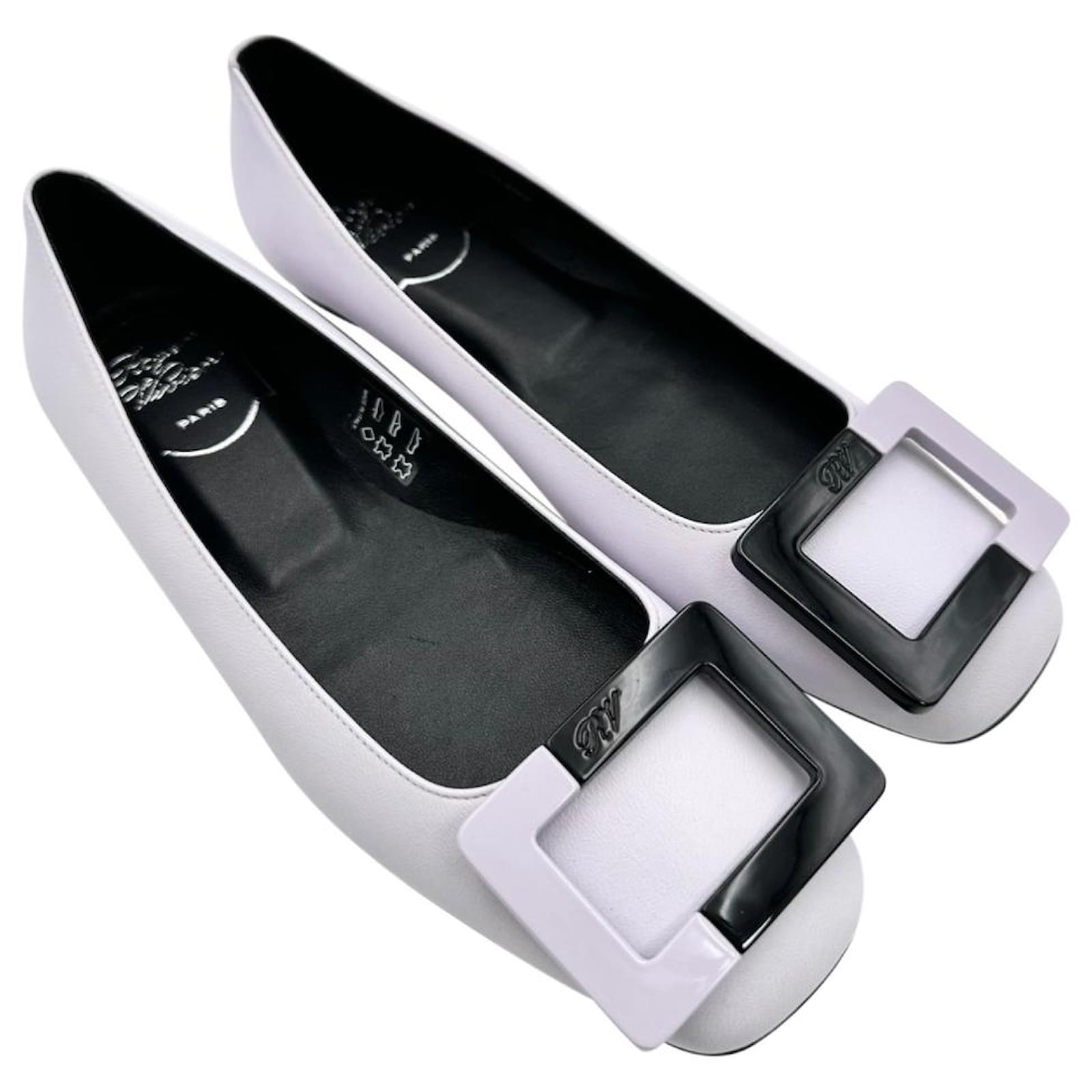 Roger Vivier trumpet flats in lilac leather/black size 35.5 ref.863633 ...