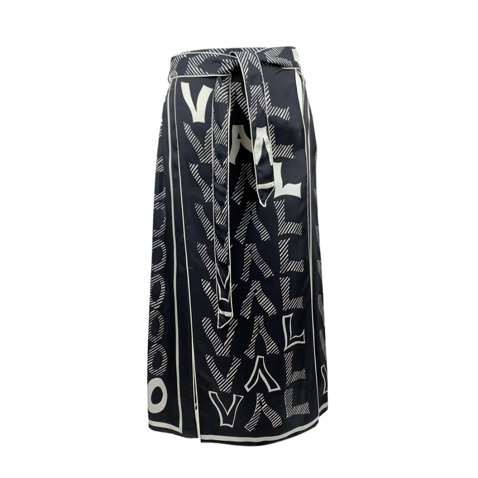 Valentino Garavani Valentino Black and White Silk Logo Midi Skirt Size ...