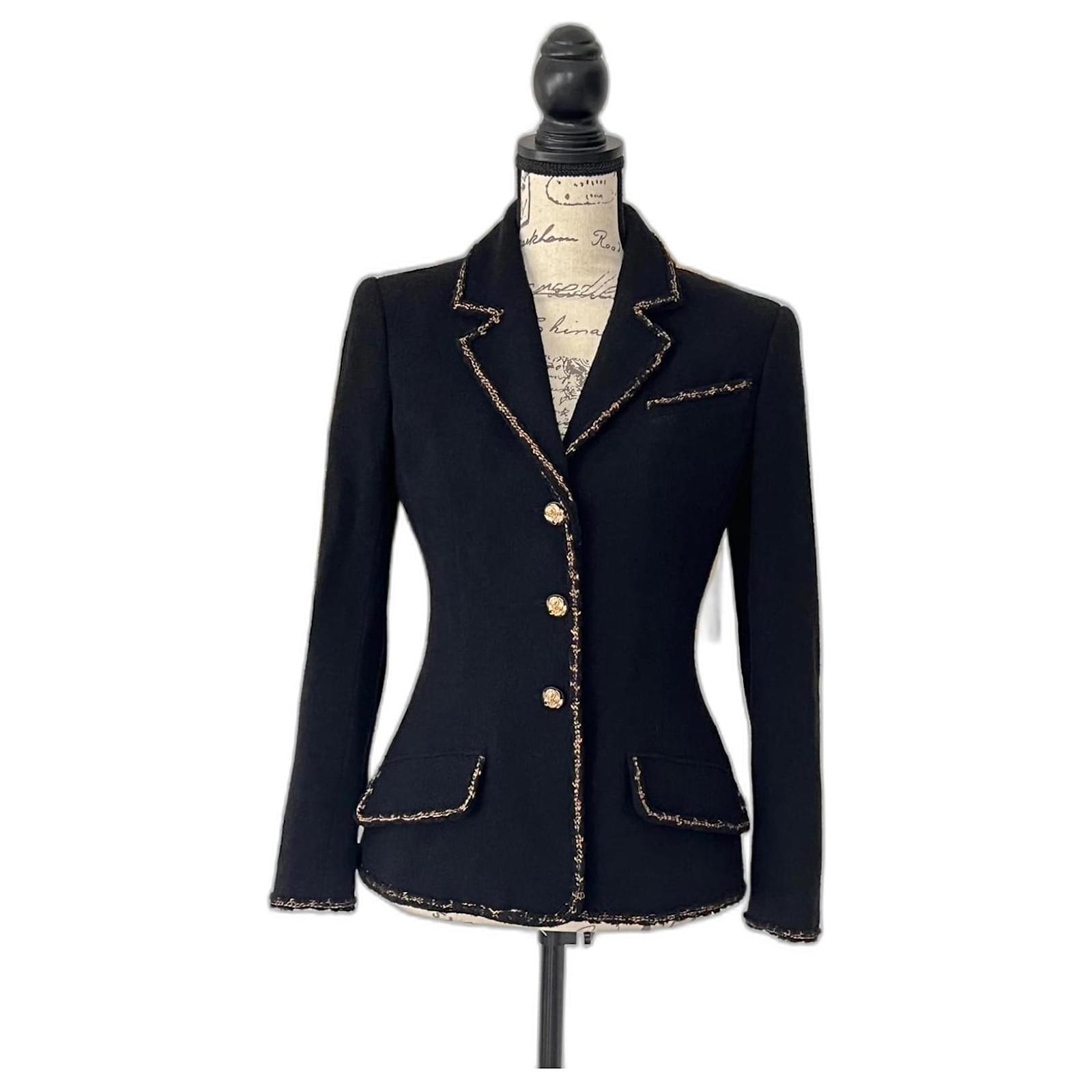 Chanel 'Venice' Little Black Jacket Tweed ref.873491 - Joli Closet