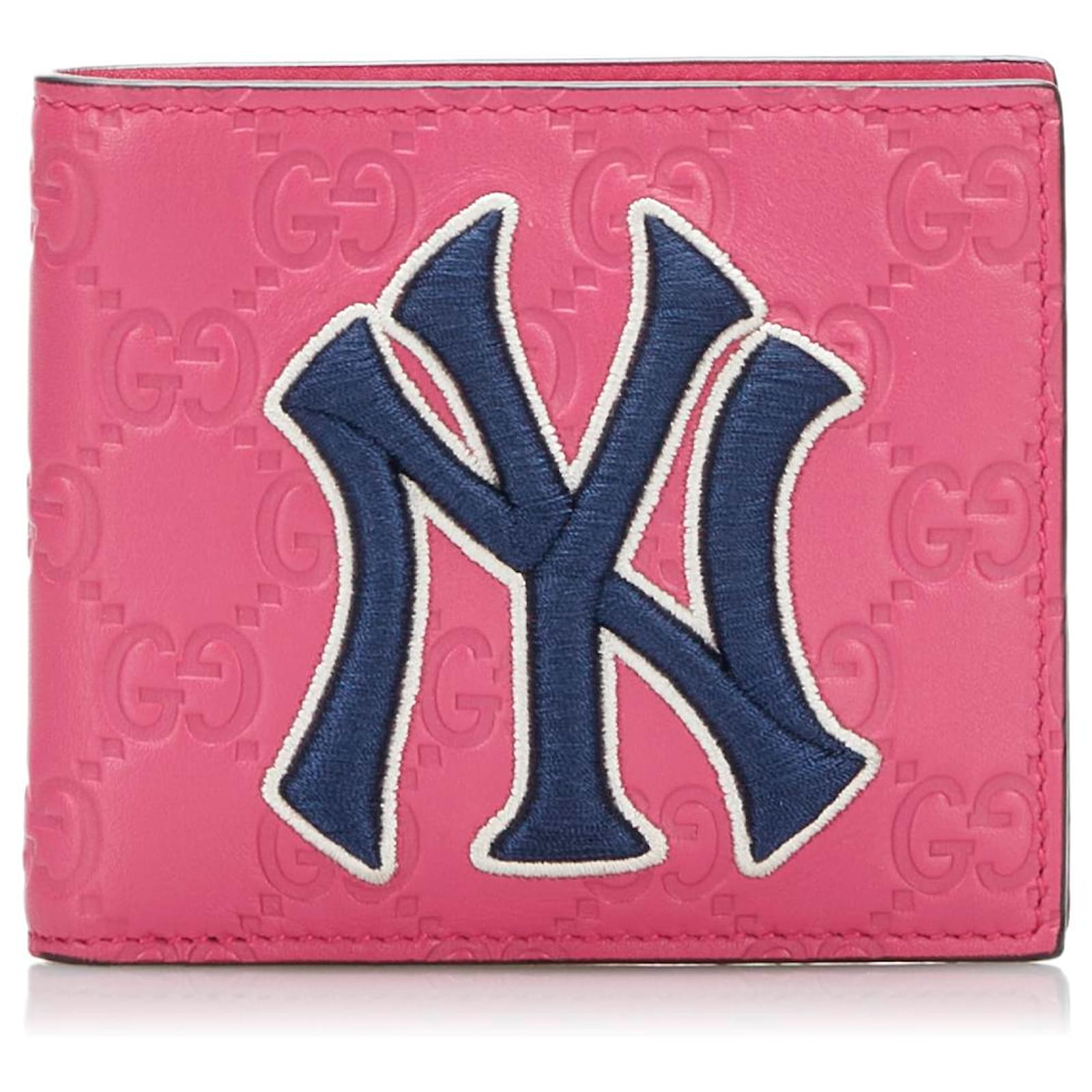 Gucci Pink NY Yankees Patch Guccissima Bifold Wallet Leather Pony-style ...
