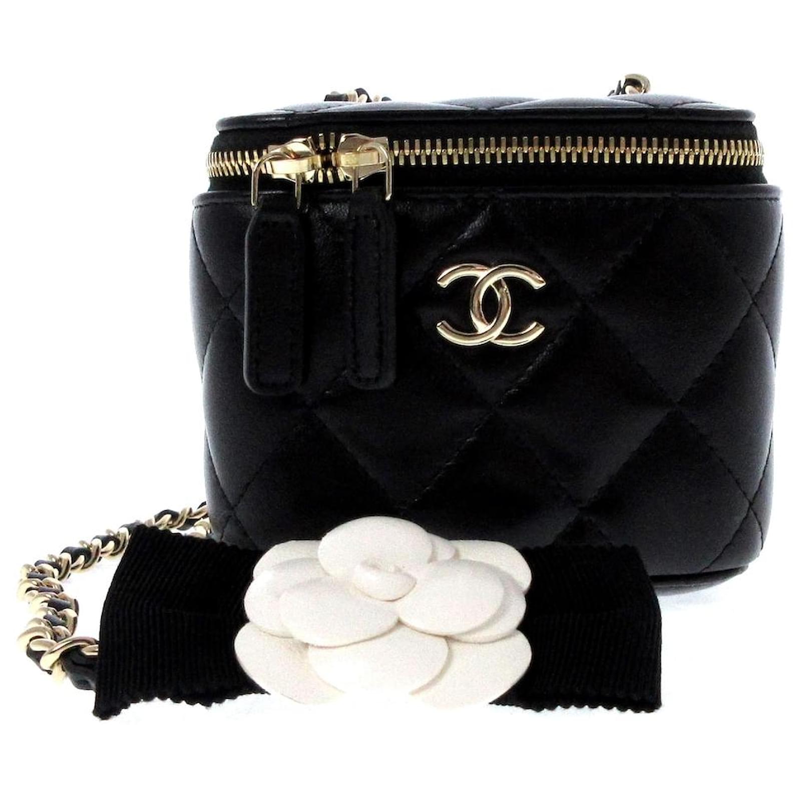 Chanel Vanity Black Leather ref.889410 - Joli Closet