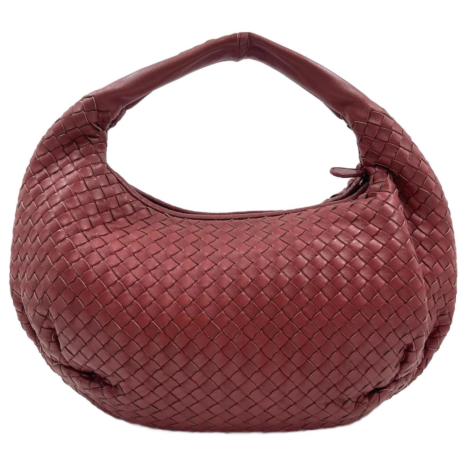 Bottega Veneta Veneta moyenne en cuir rouge ref.890516 - Joli Closet