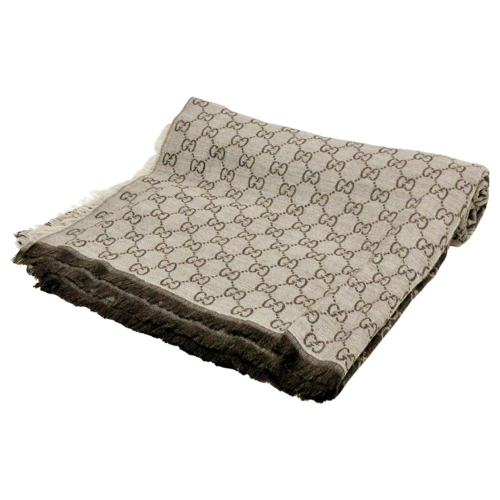 Gucci GG pattern Beige Wool ref.896259 - Joli Closet