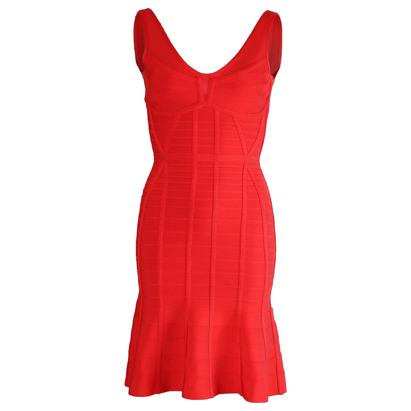 Herve Leger Christina Fluted Bandage Dress in Red Rayon Cellulose fibre ...