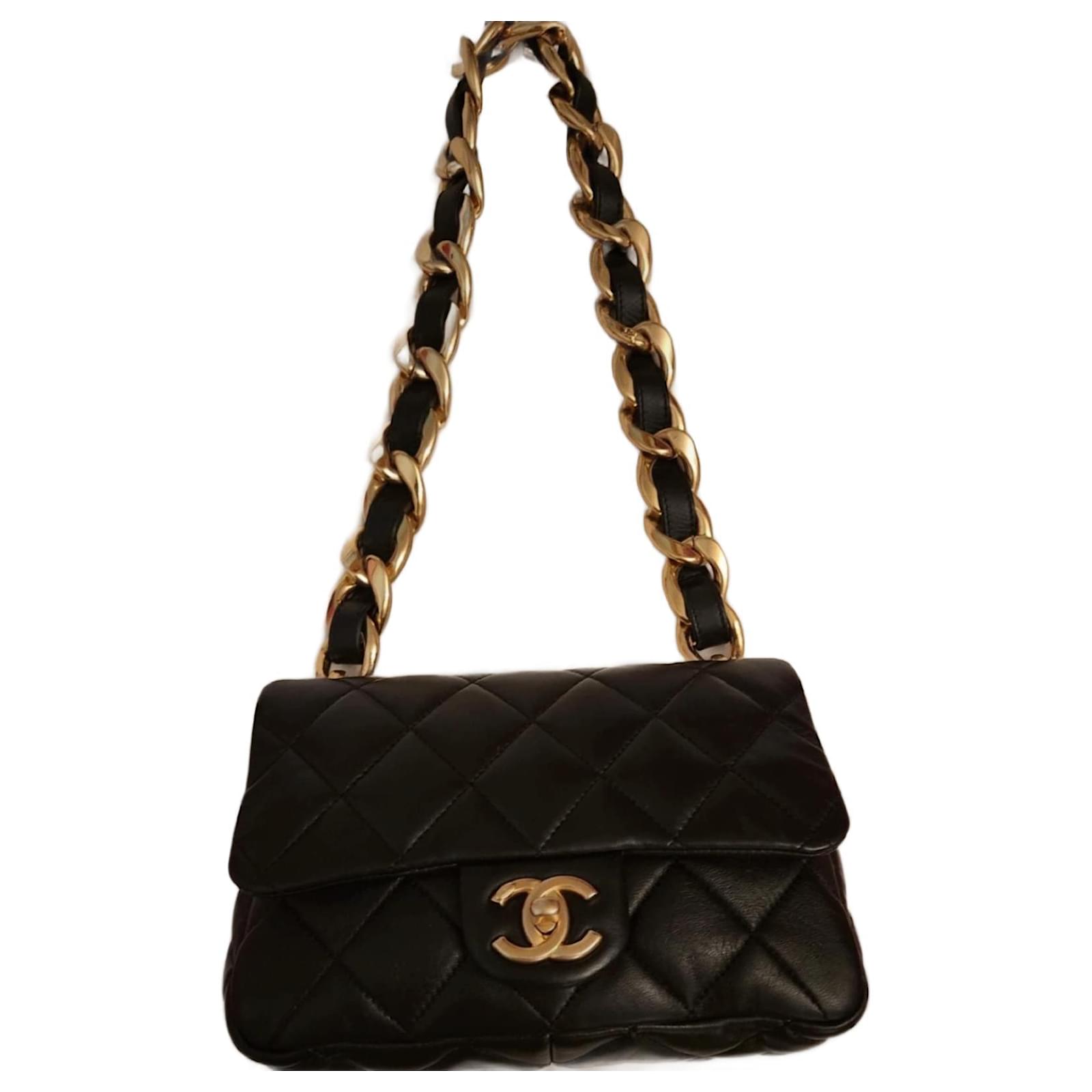 Magnifique chaîne oversize noire et dorée Chanel Cuir ref.899945 - Joli ...