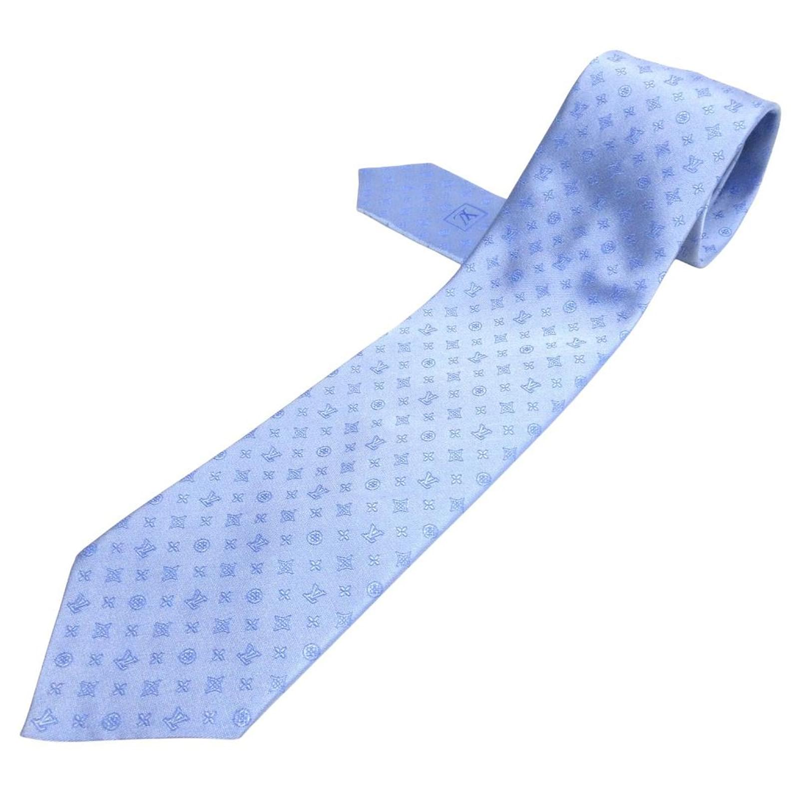Louis Vuitton Blue Silk ref.900630 - Joli Closet