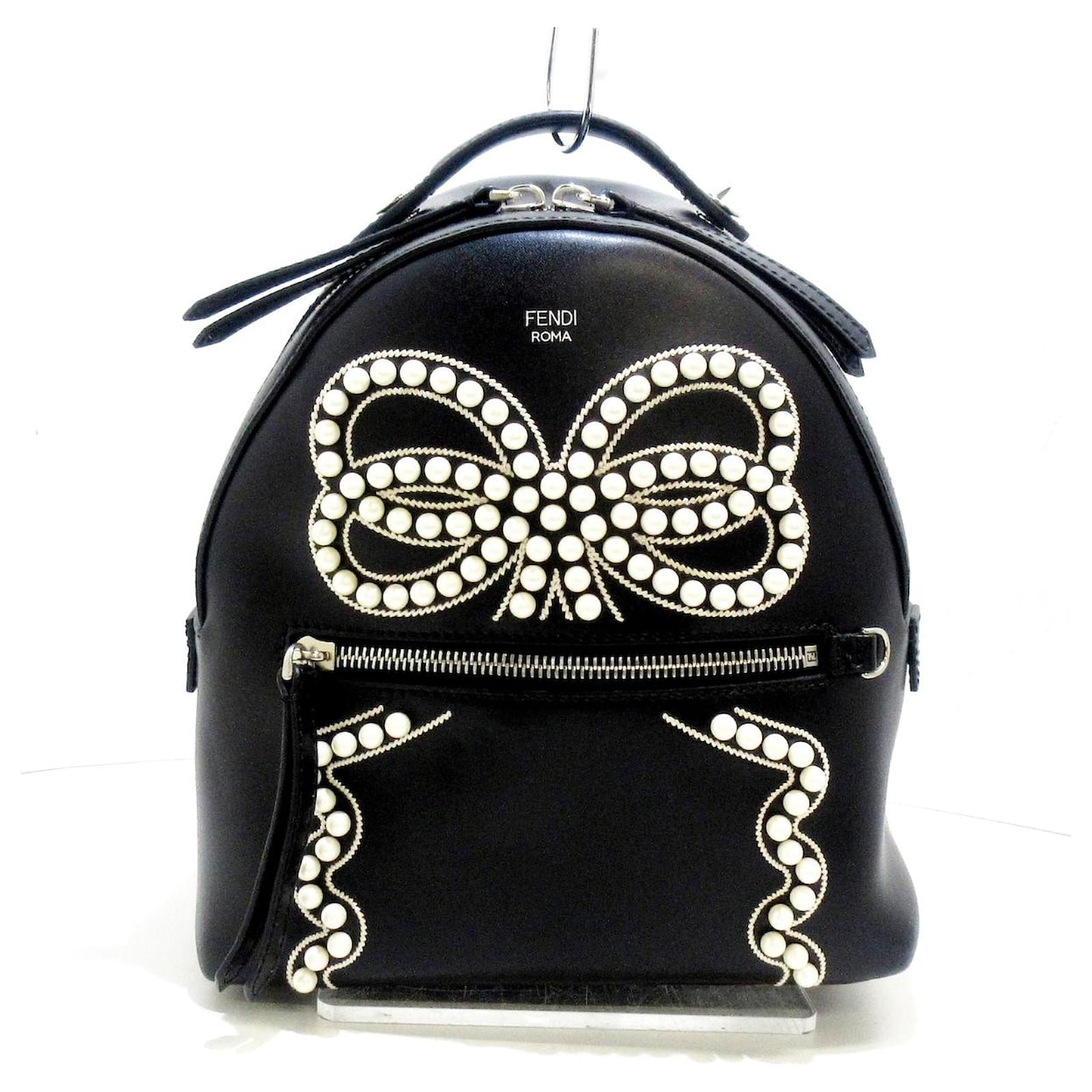 Fendi Black Leather ref.912004 - Joli Closet