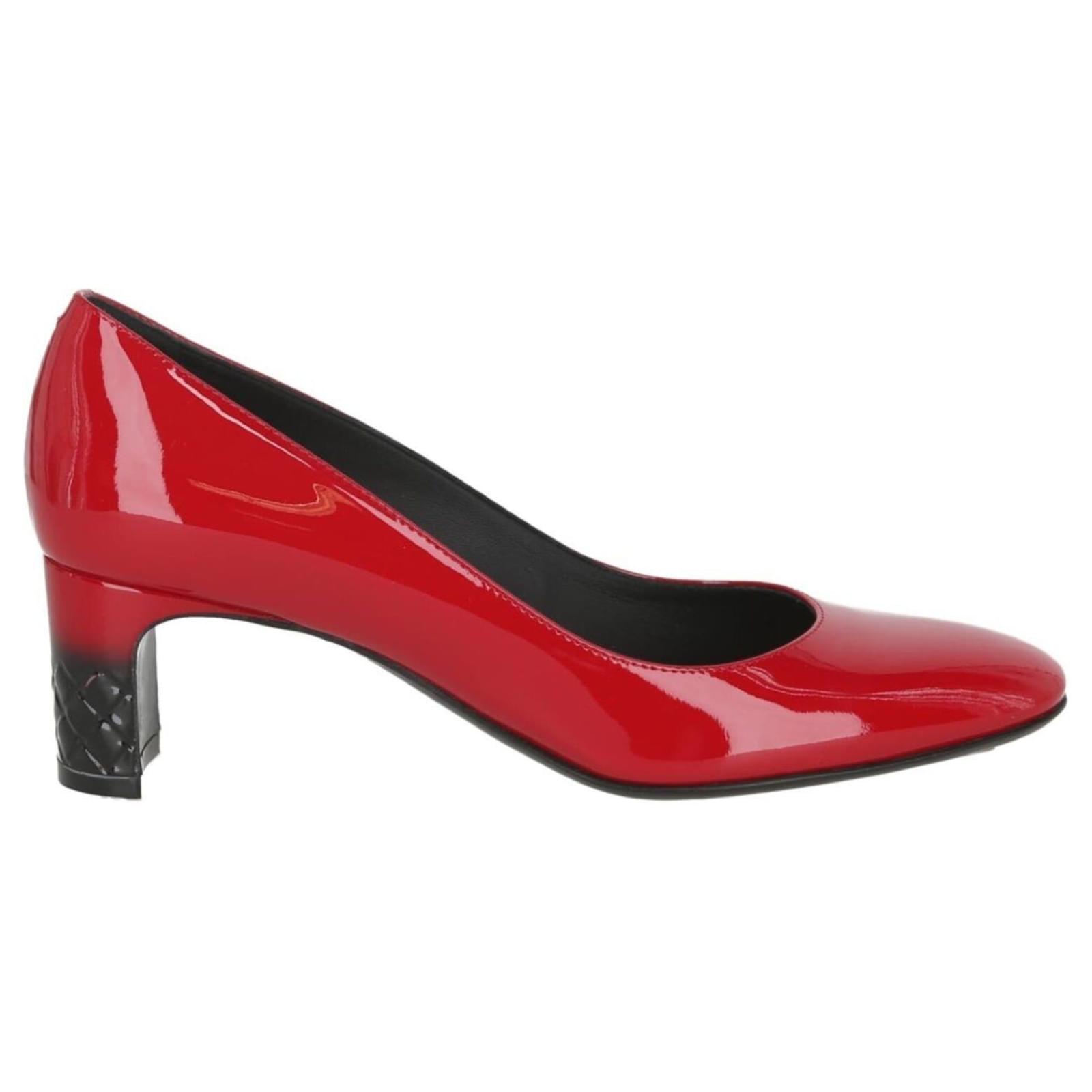 Bottega Veneta Patent Leather Ombré Pumps Multiple colors Pony-style ...