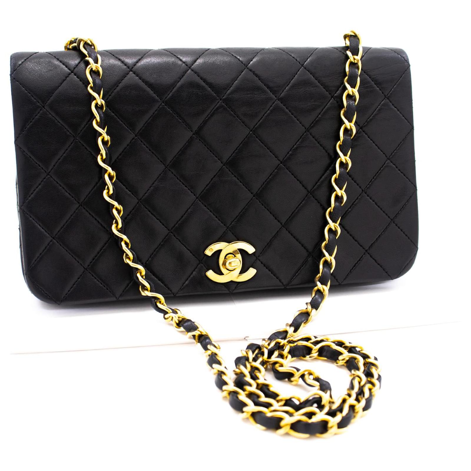 Timeless Chanel Full Flap Black Leather ref.922834 - Joli Closet