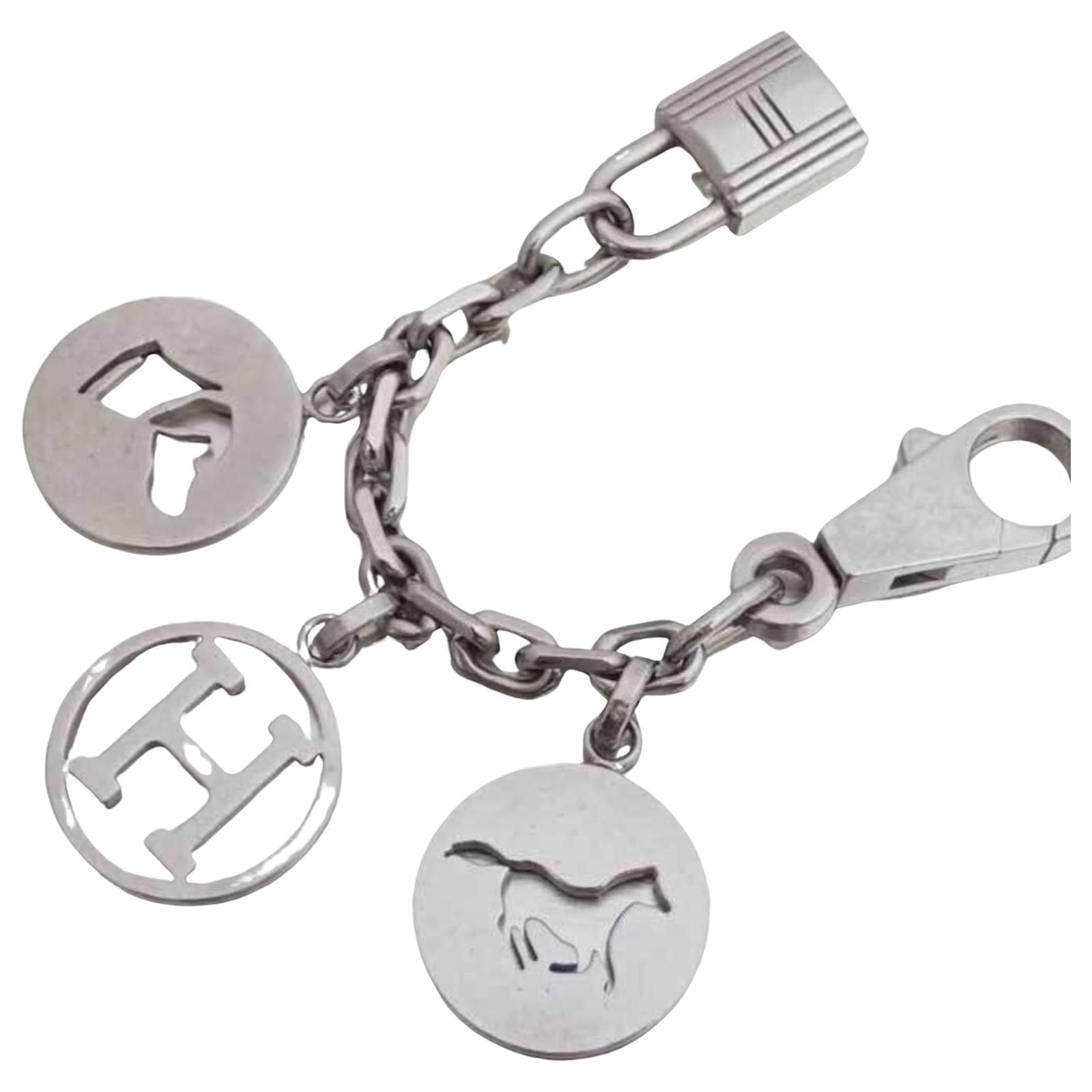 Hermès Amulette Silvery Metal ref.931701 - Joli Closet