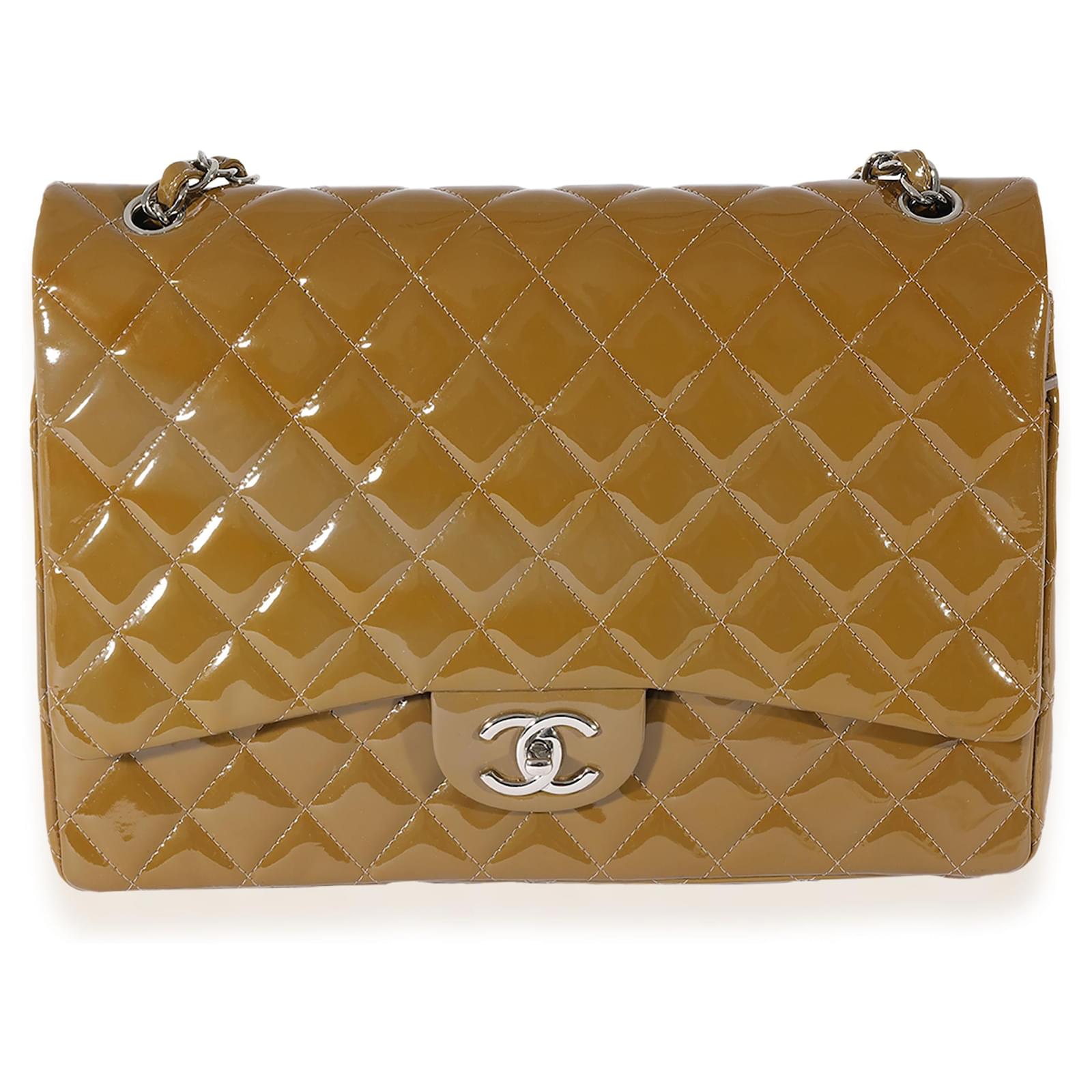 Timeless Chanel Tan Quilted Patent Leather Maxi Double Flap Beige ref ...