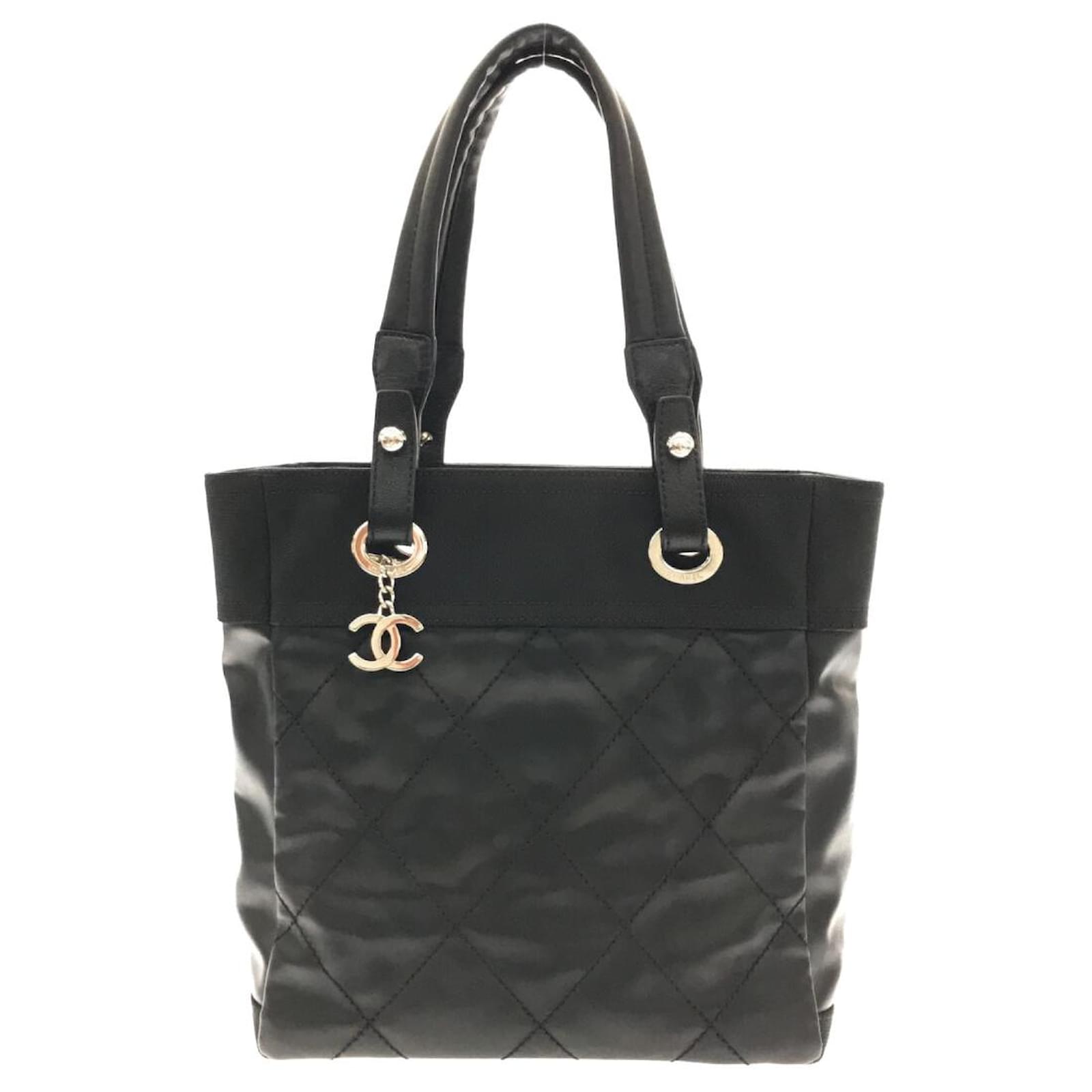 Chanel Biarritz Black Leather ref.934956 - Joli Closet