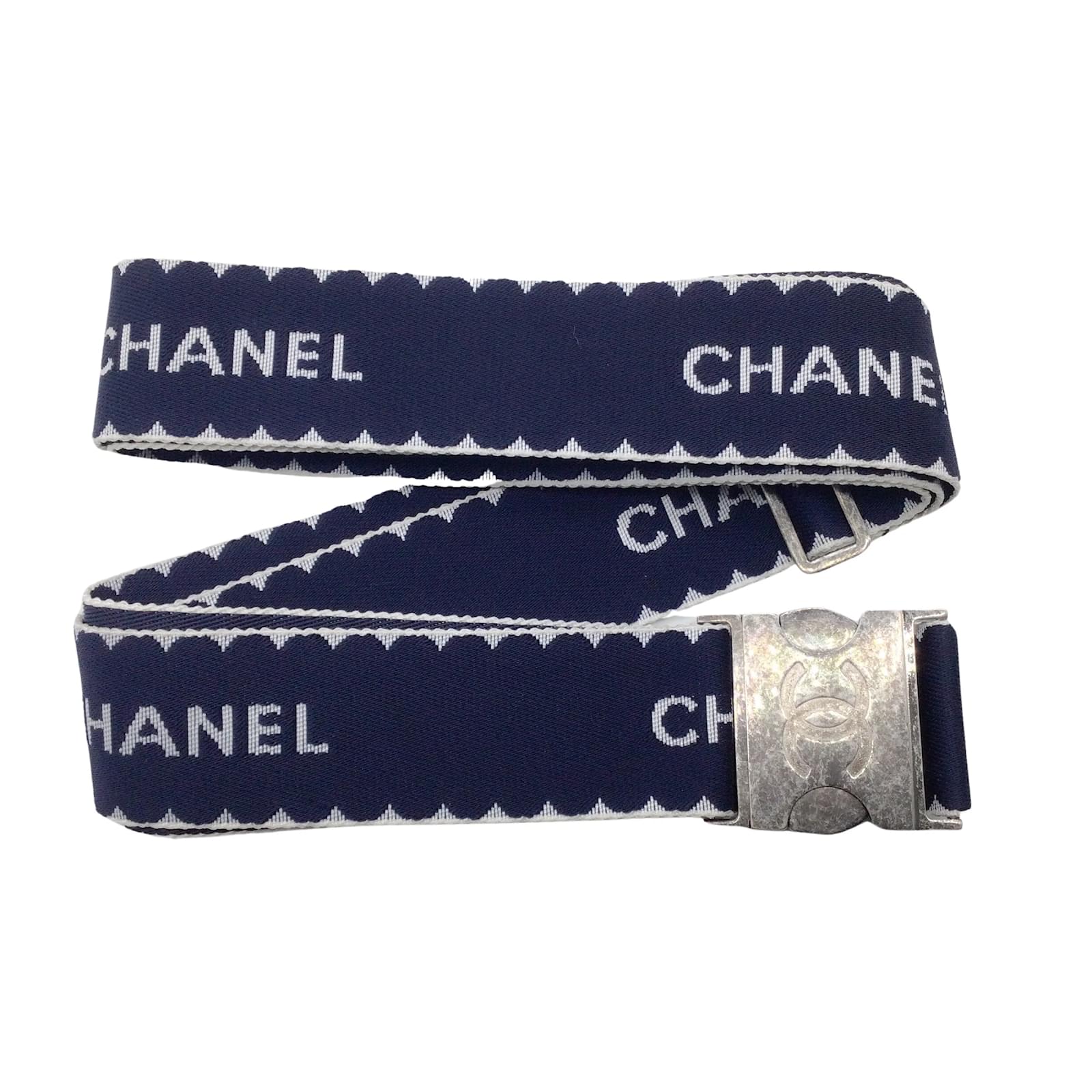 Chanel navy/White Adjustable Luggage Strap Navy blue Cloth ref.939506 ...