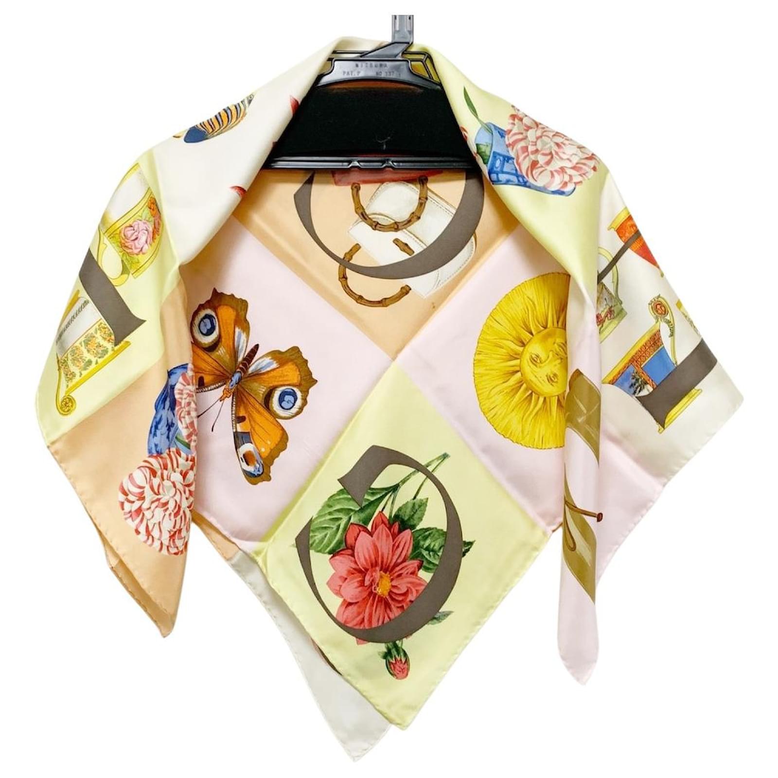 gucci Multiple colors Silk ref.940739 - Joli Closet