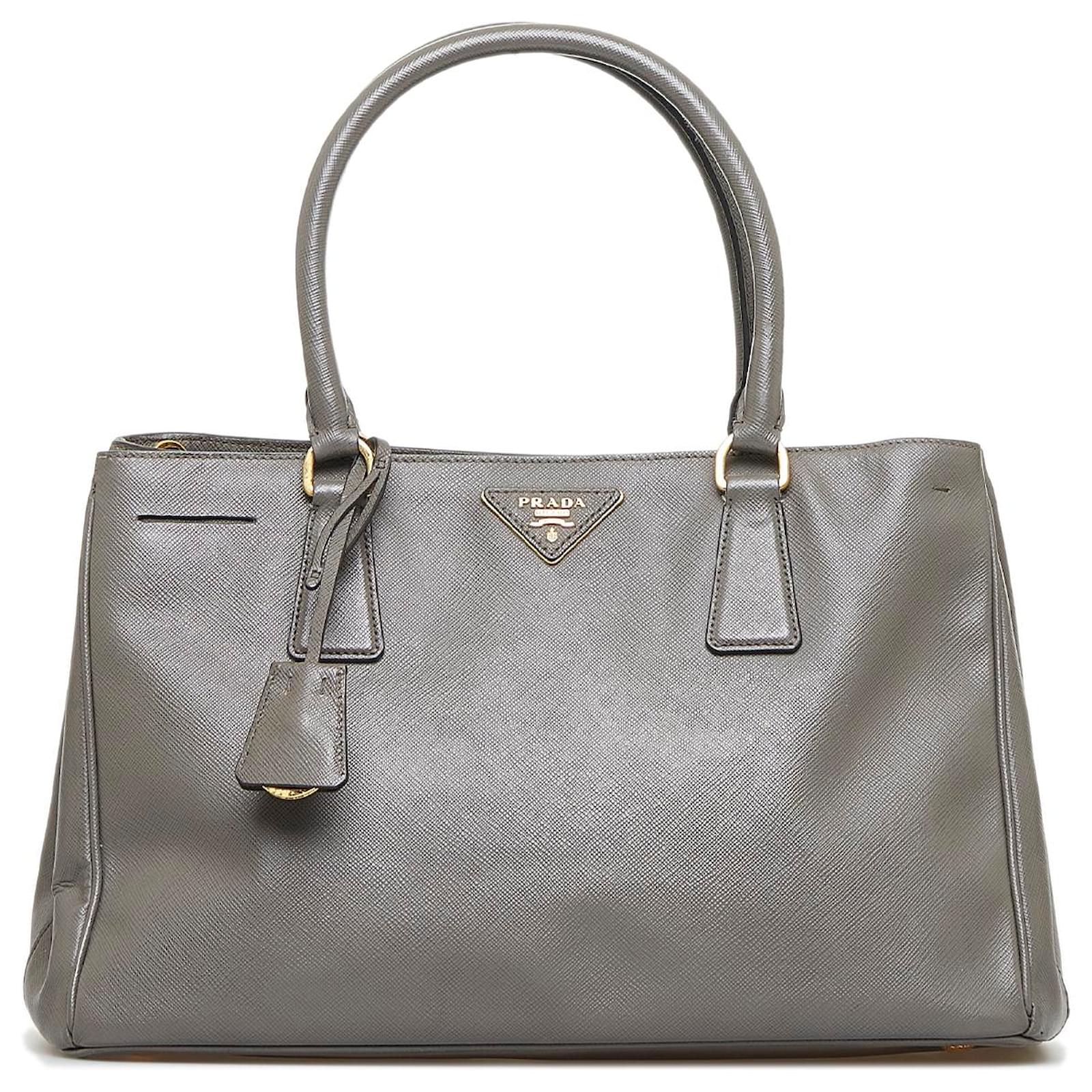 Prada Gray Saffiano Galleria Grey Leather ref.940904 - Joli Closet