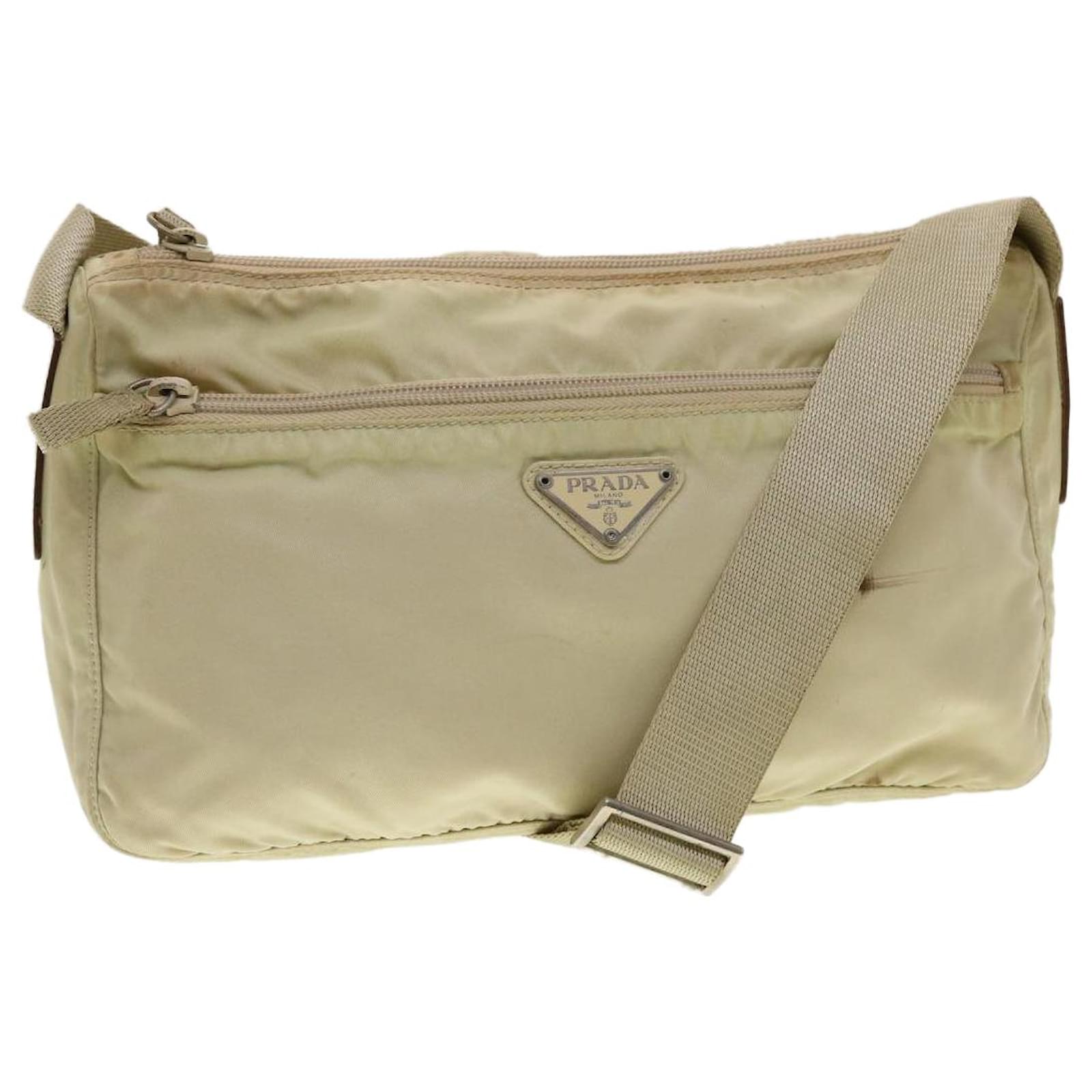 Prada Beige Synthetic ref.945229 - Joli Closet