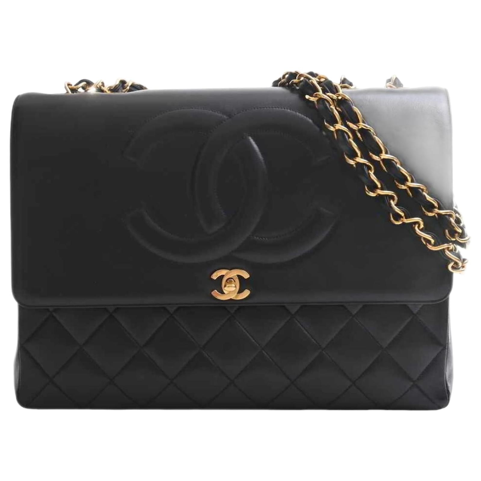 Classique Chanel Timeless Cuir Noir ref.957220 - Joli Closet