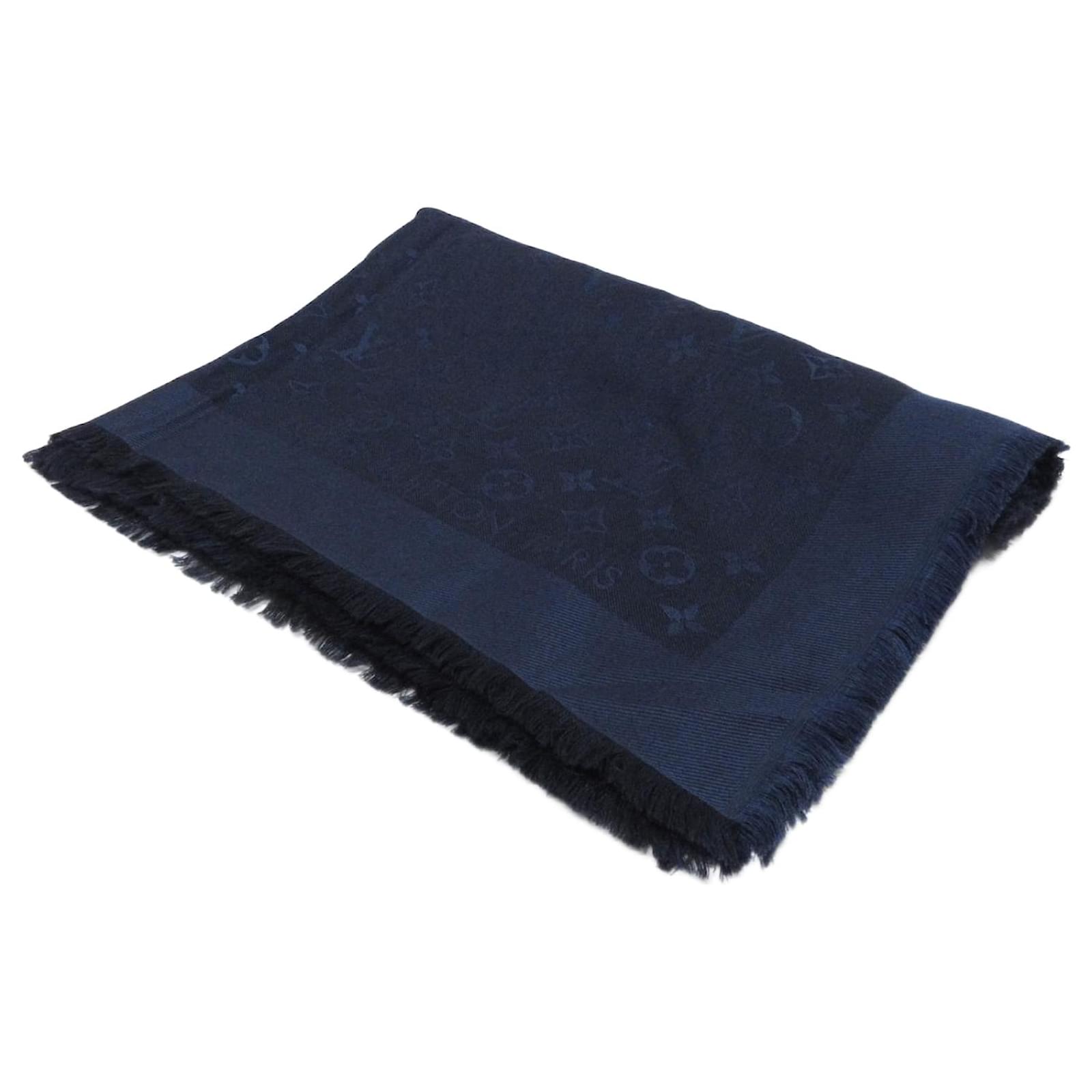 Louis Vuitton Châle Monogram Navy blue Silk ref.961422 - Joli Closet