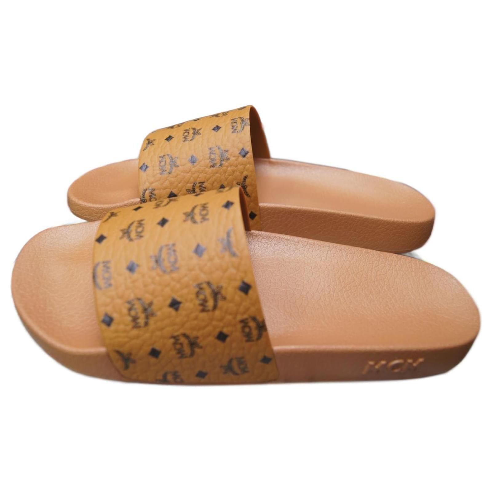 MCM Mules Rubber ref.967768 - Joli Closet