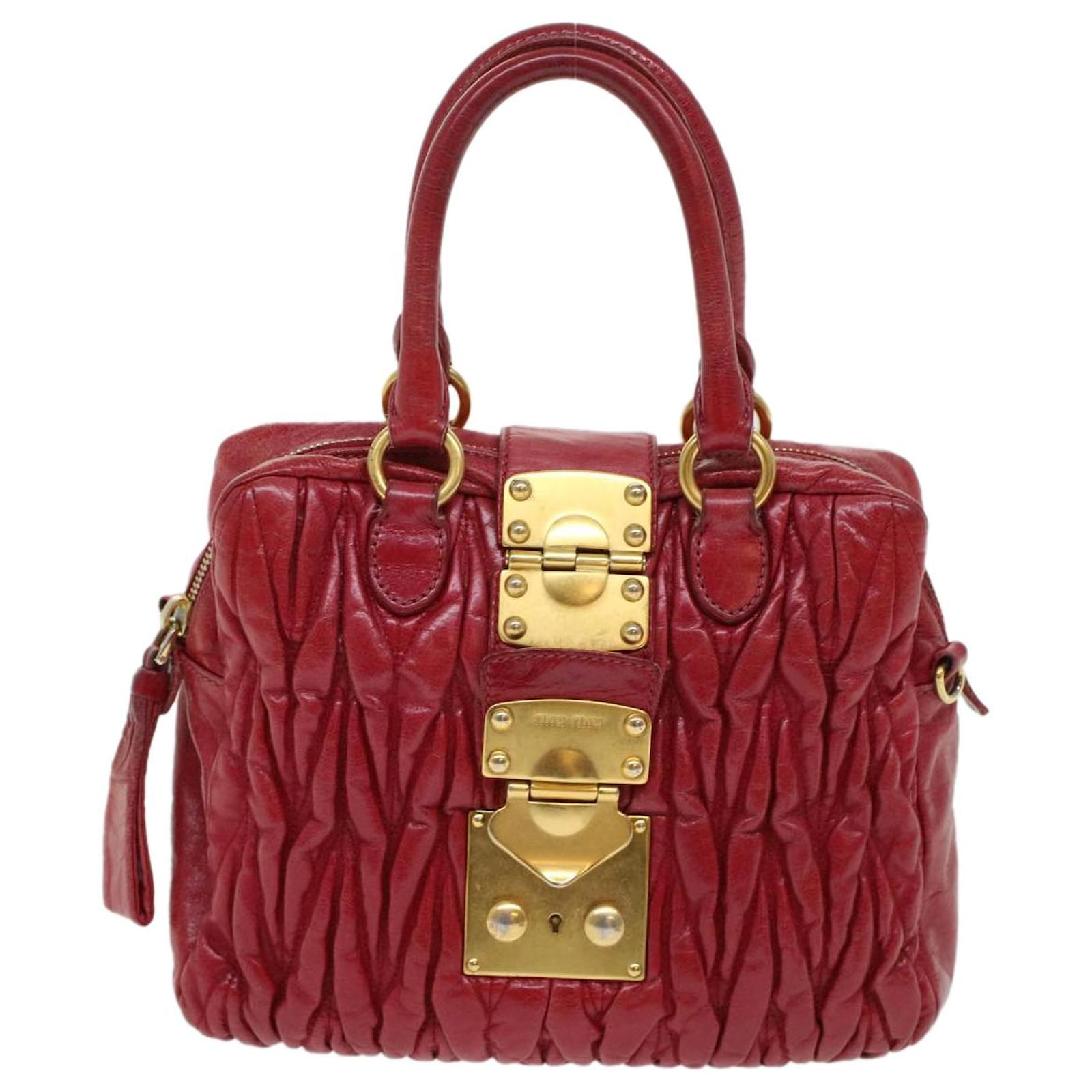 miu miu Red Leather ref.968008 - Joli Closet