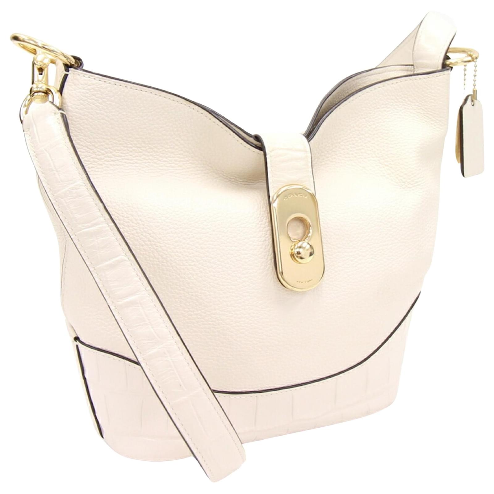 Coach White Leather ref.1000024 - Joli Closet