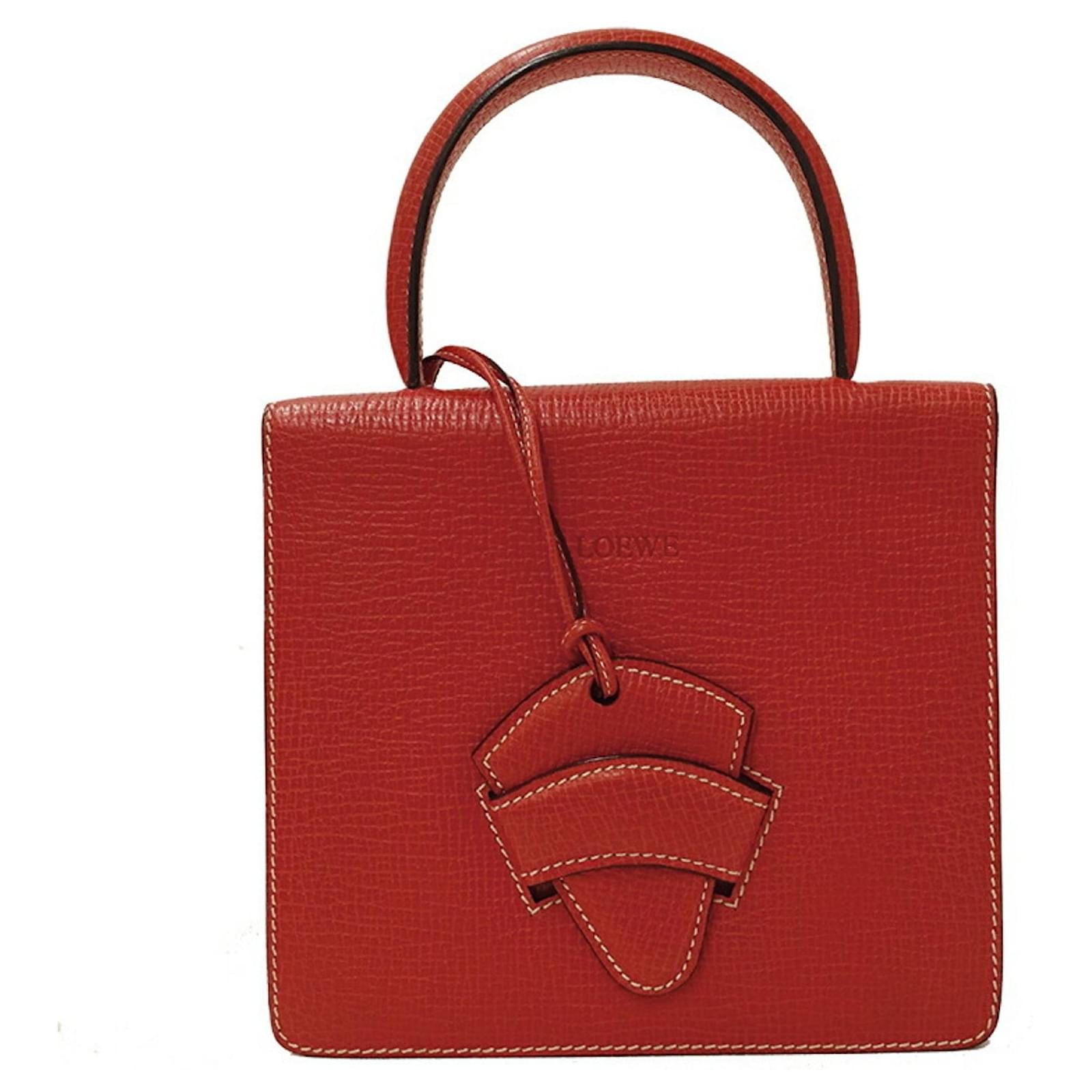 Loewe Barcelona Red Leather ref.972412 - Joli Closet