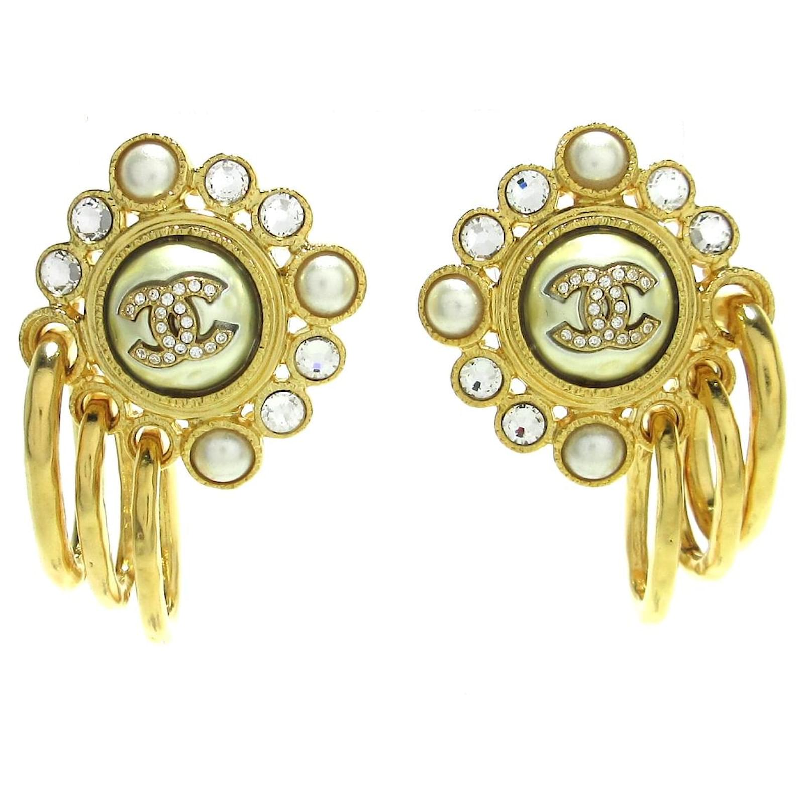 Timeless Chanel COCO Mark Golden Metal ref.973392 - Joli Closet