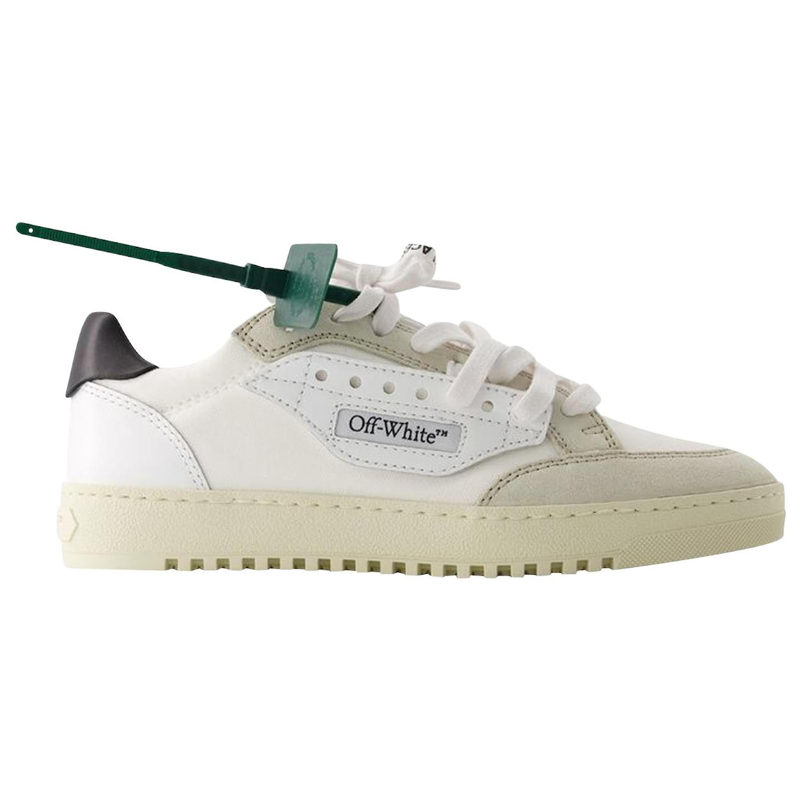 5.0 Sneakers - Off White - Leather - White/Black ref.989794 - Joli Closet
