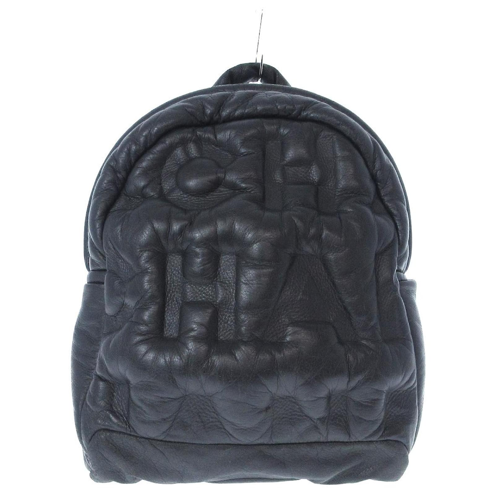 Chanel Black Leather ref.990099 - Joli Closet