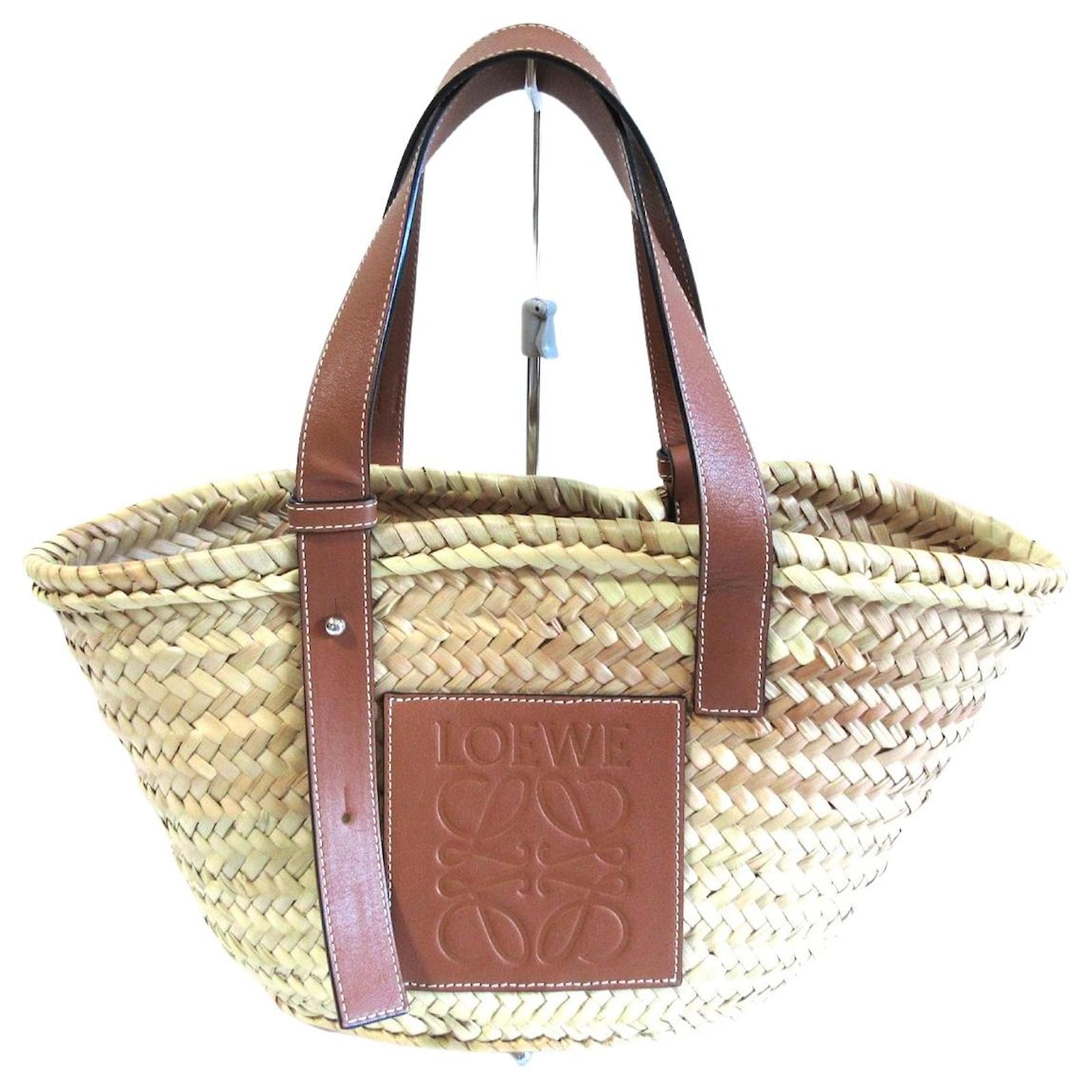 Loewe Basket Beige Wood ref.992418 - Joli Closet