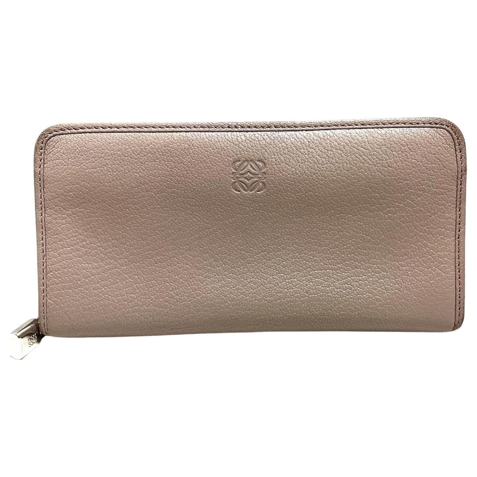 Loewe Zip Around Wallet Beige Leather ref.994308 - Joli Closet