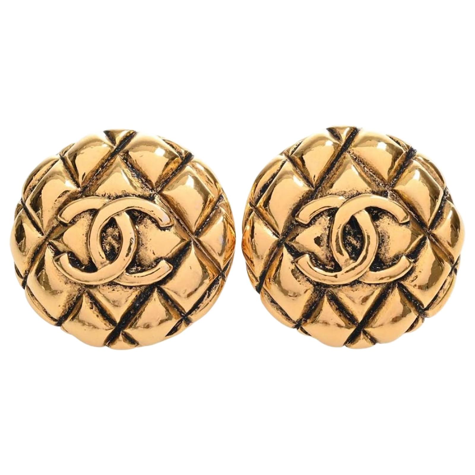 Classique Chanel COCO Mark Métal Doré ref.1012106 - Joli Closet