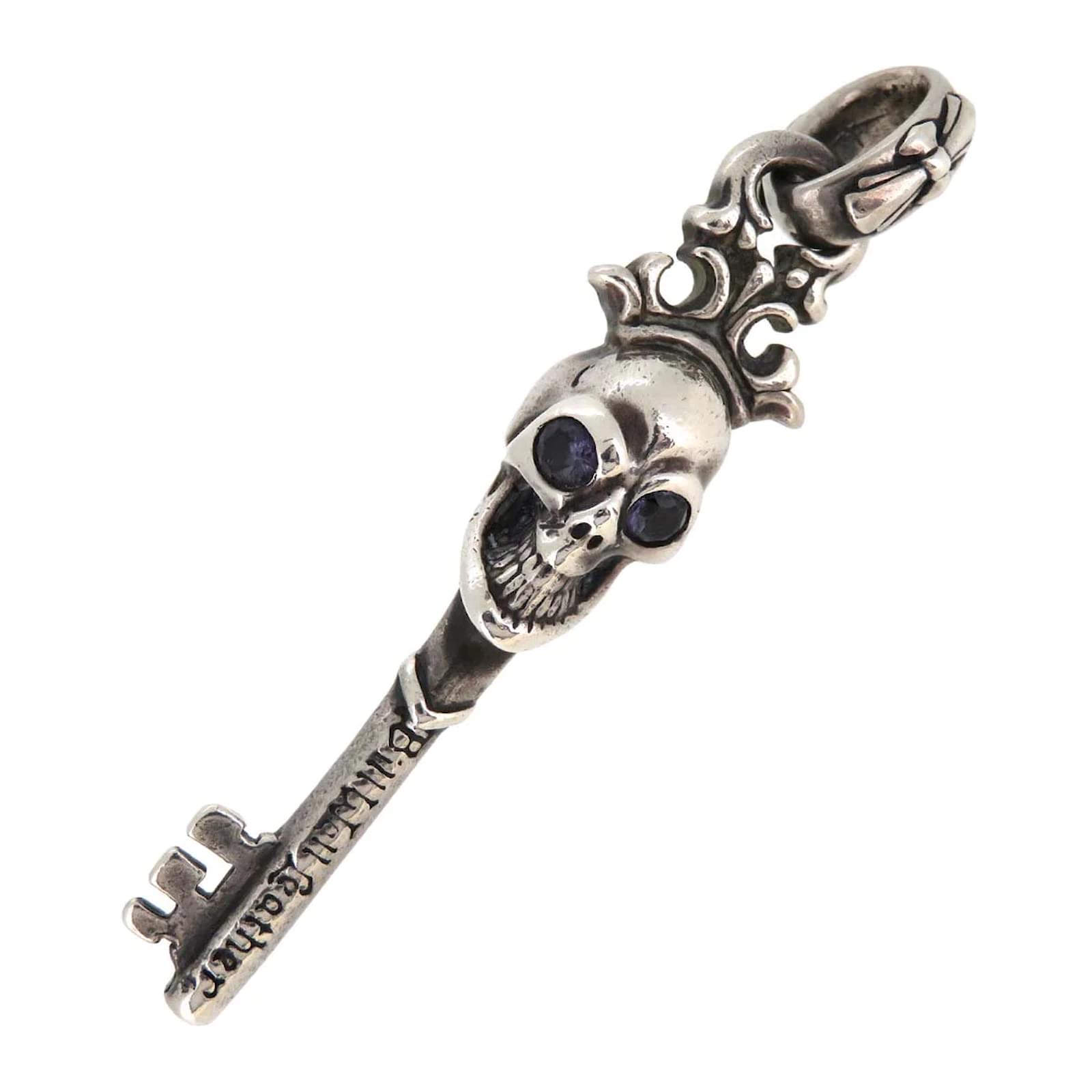 & Other Stories Good Luck Skull Key Pendant Silvery Silver Metal ref ...