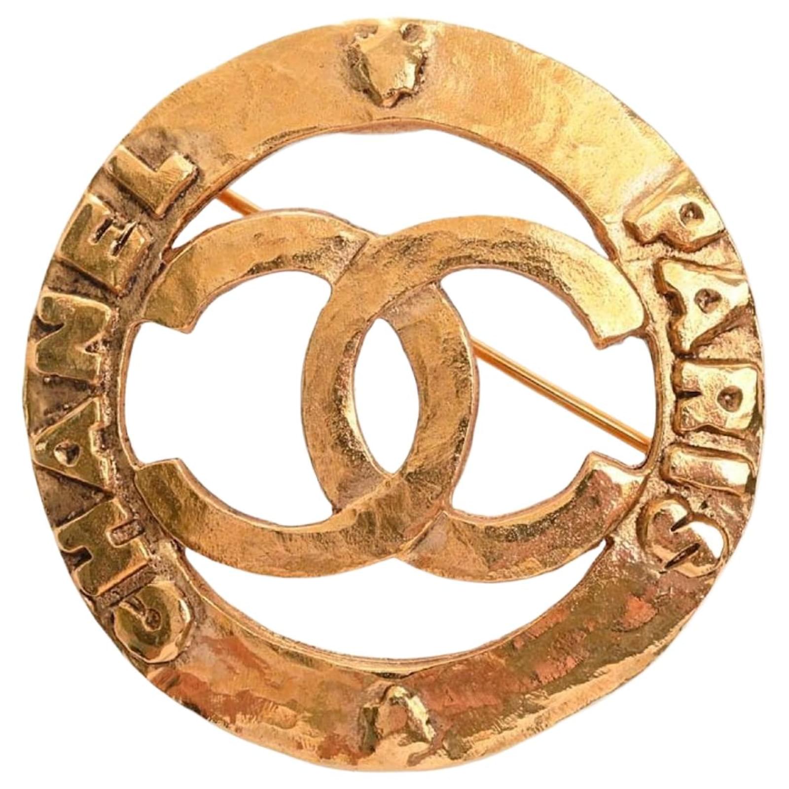 Classique Chanel COCO Mark Métal Doré ref.1017145 - Joli Closet