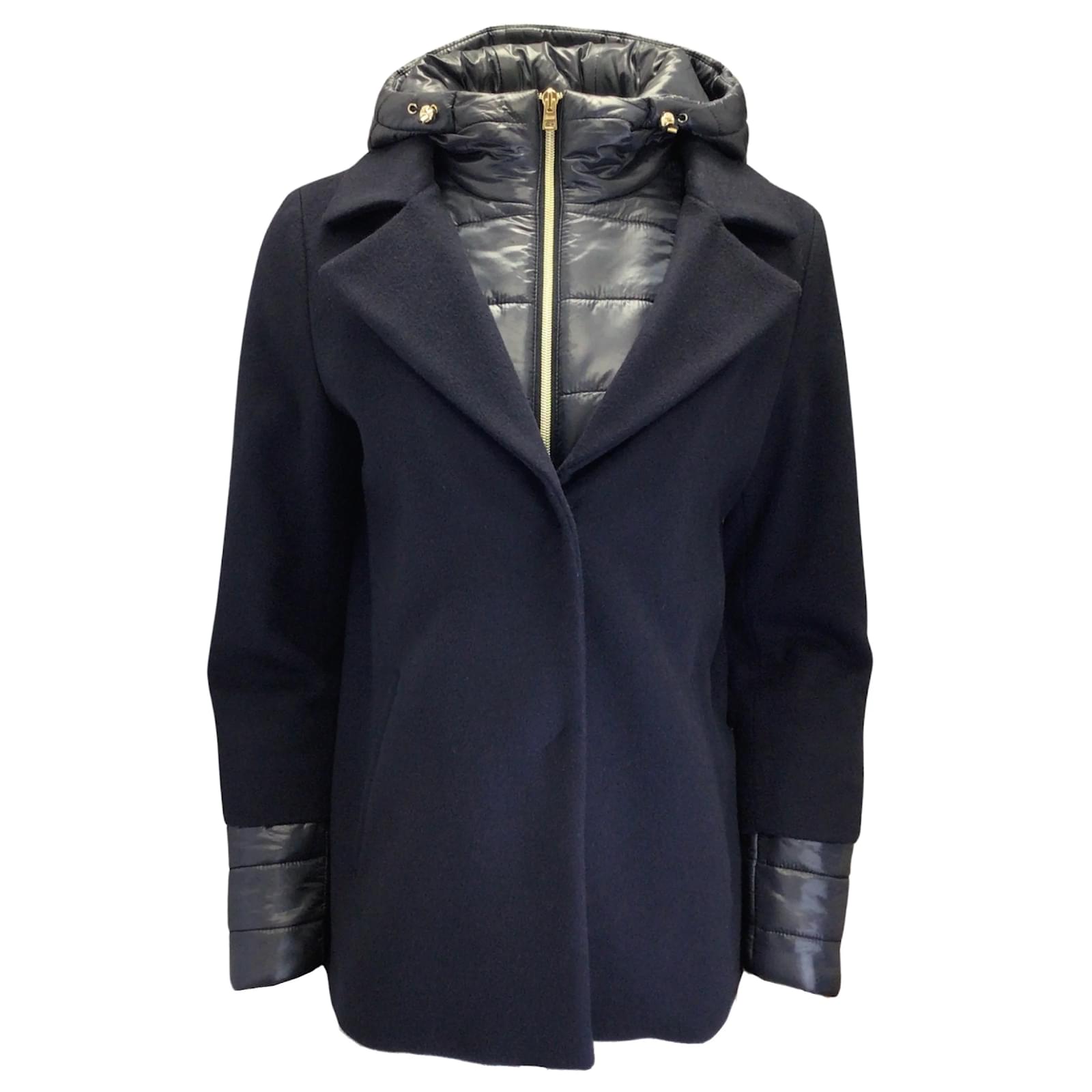 Herno Navy Blue Hooded Layered Wool and Down Puffer Jacket ref.1020494 ...