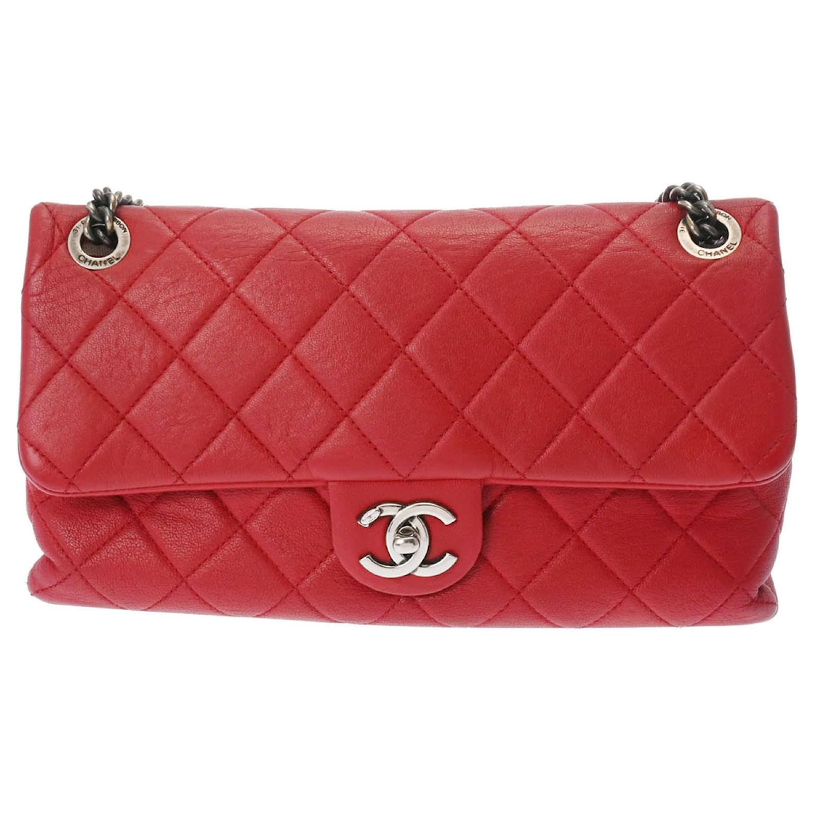 Chanel Timeless Red Leather ref.1027995 - Joli Closet