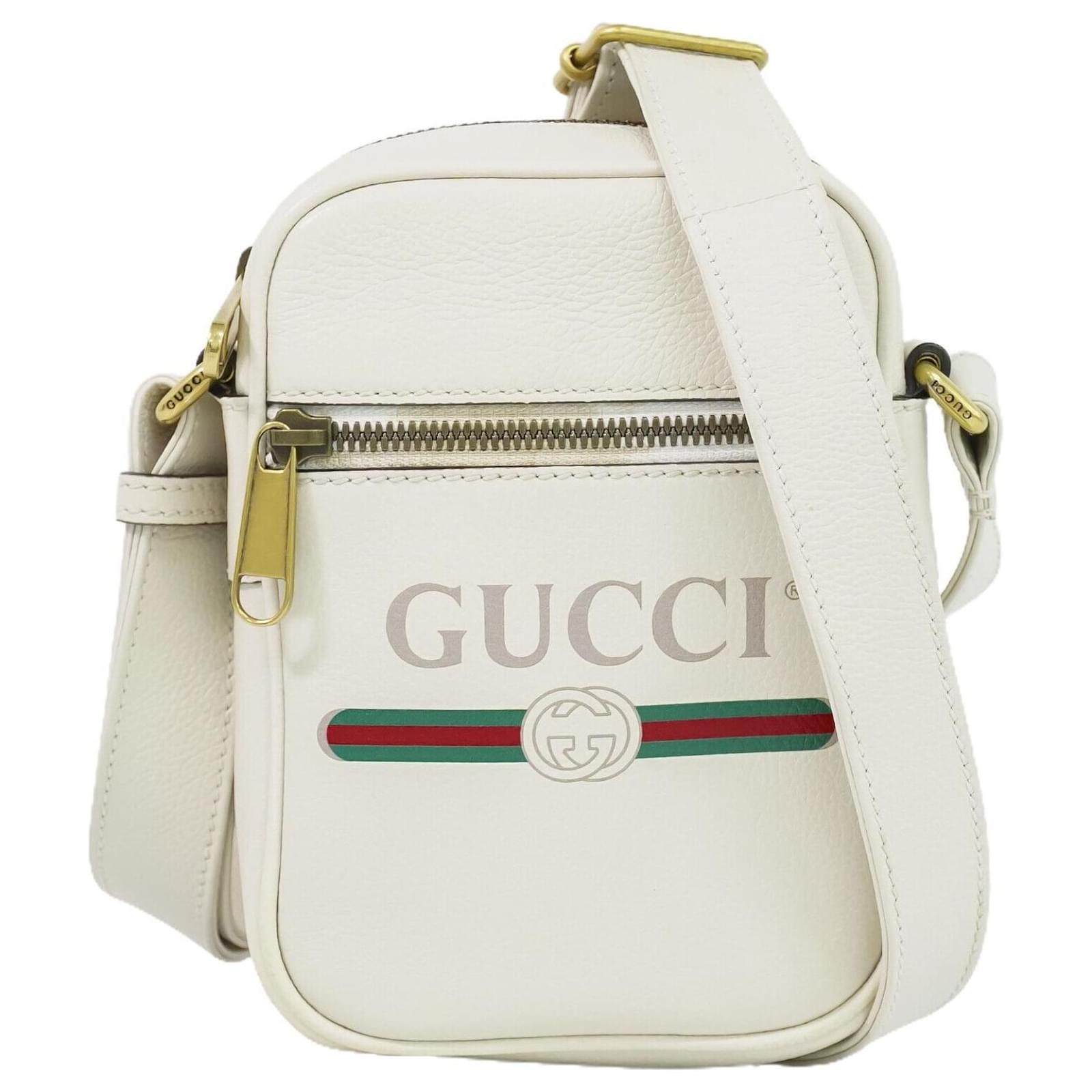 Gucci Logo Beige Leather ref.1028372 - Joli Closet