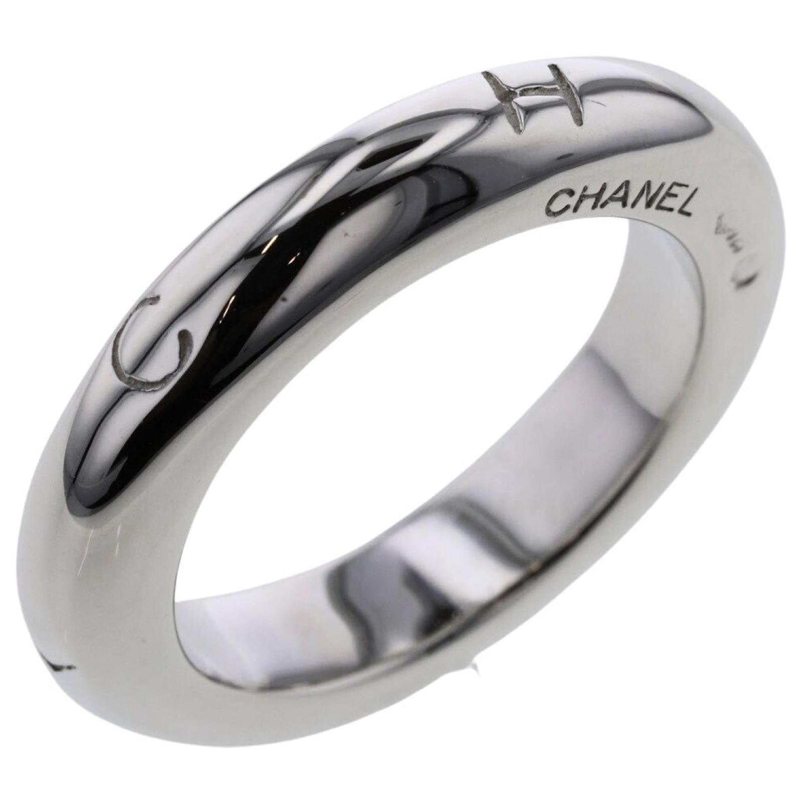 Timeless Chanel Silvery Silver ref.1030440 - Joli Closet