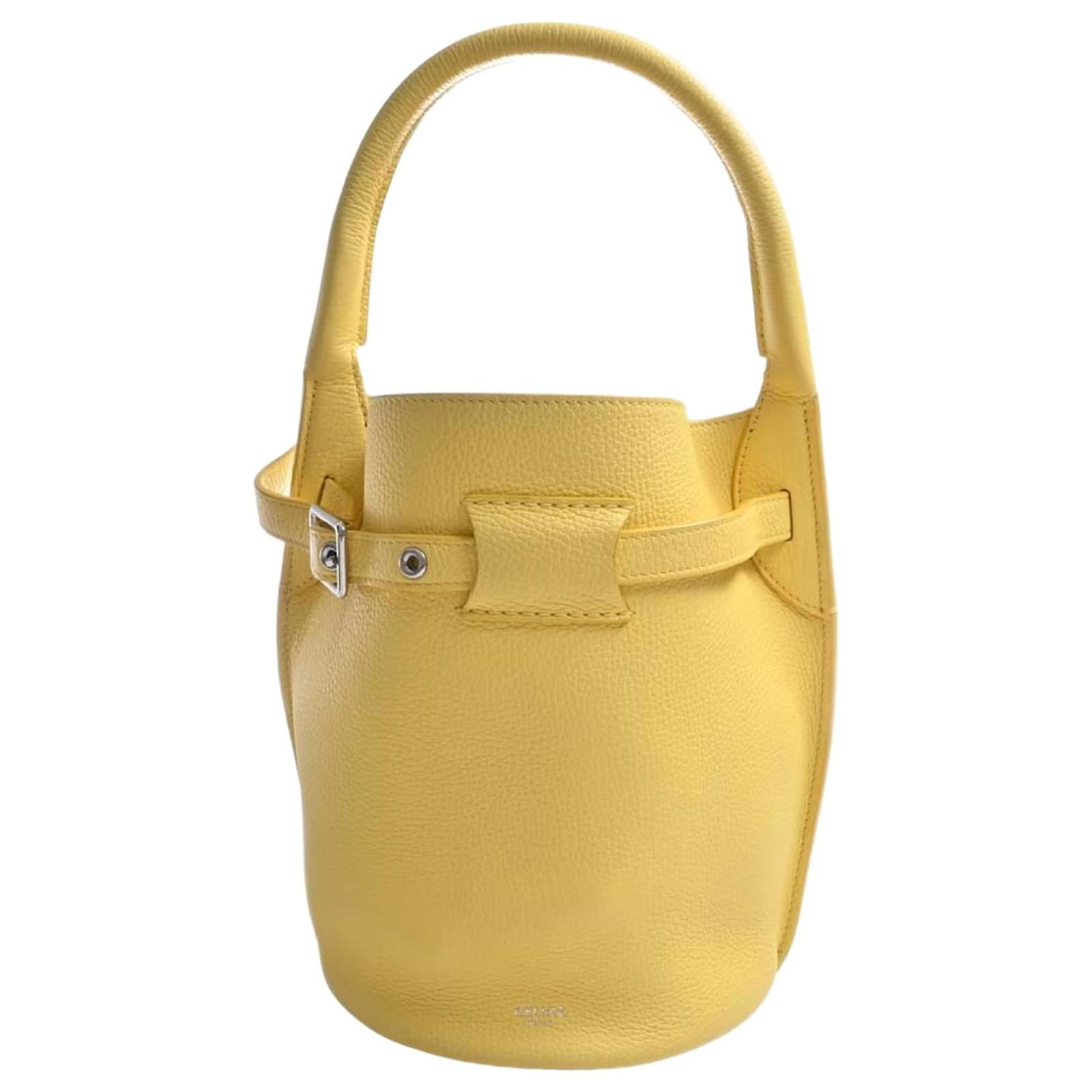 Céline Seau Yellow Leather ref.1036505 - Joli Closet
