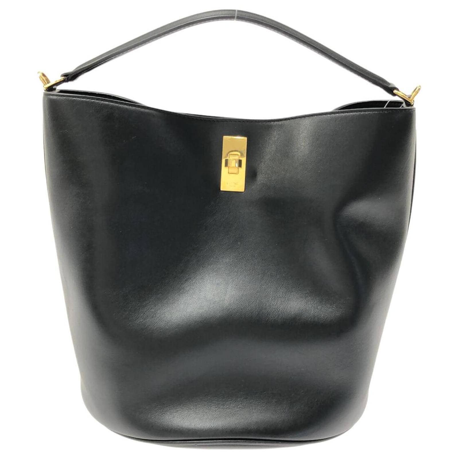 Céline Bucket 16 Black Leather ref.1038567 - Joli Closet