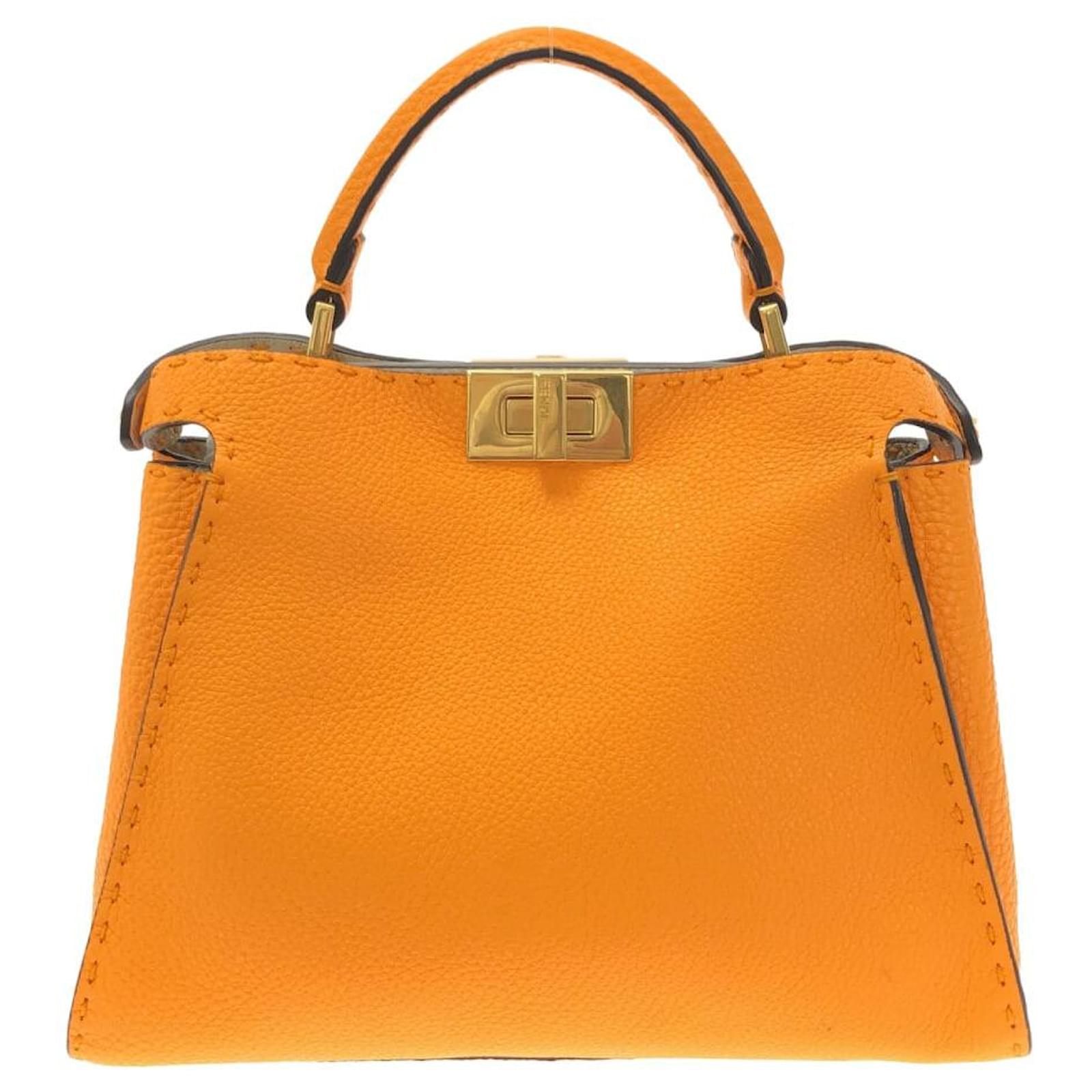 Fendi Peekaboo Orange Leather ref.1038872 - Joli Closet