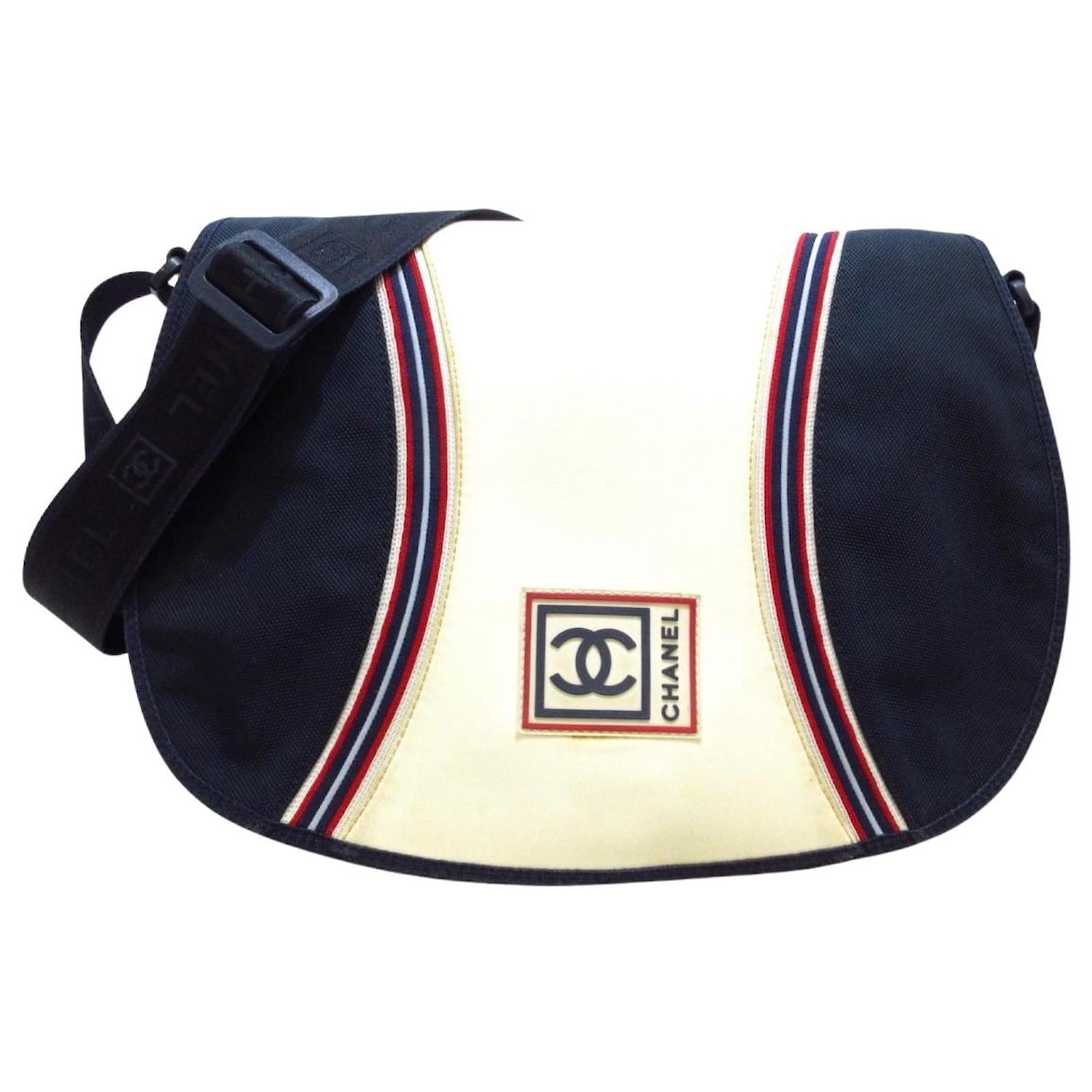 Chanel Sport line Navy blue Synthetic ref.1040005 - Joli Closet