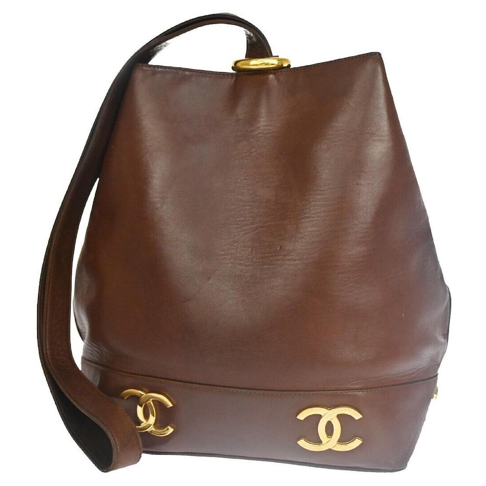 Classique Chanel Cuir Marron ref.1044004 - Joli Closet