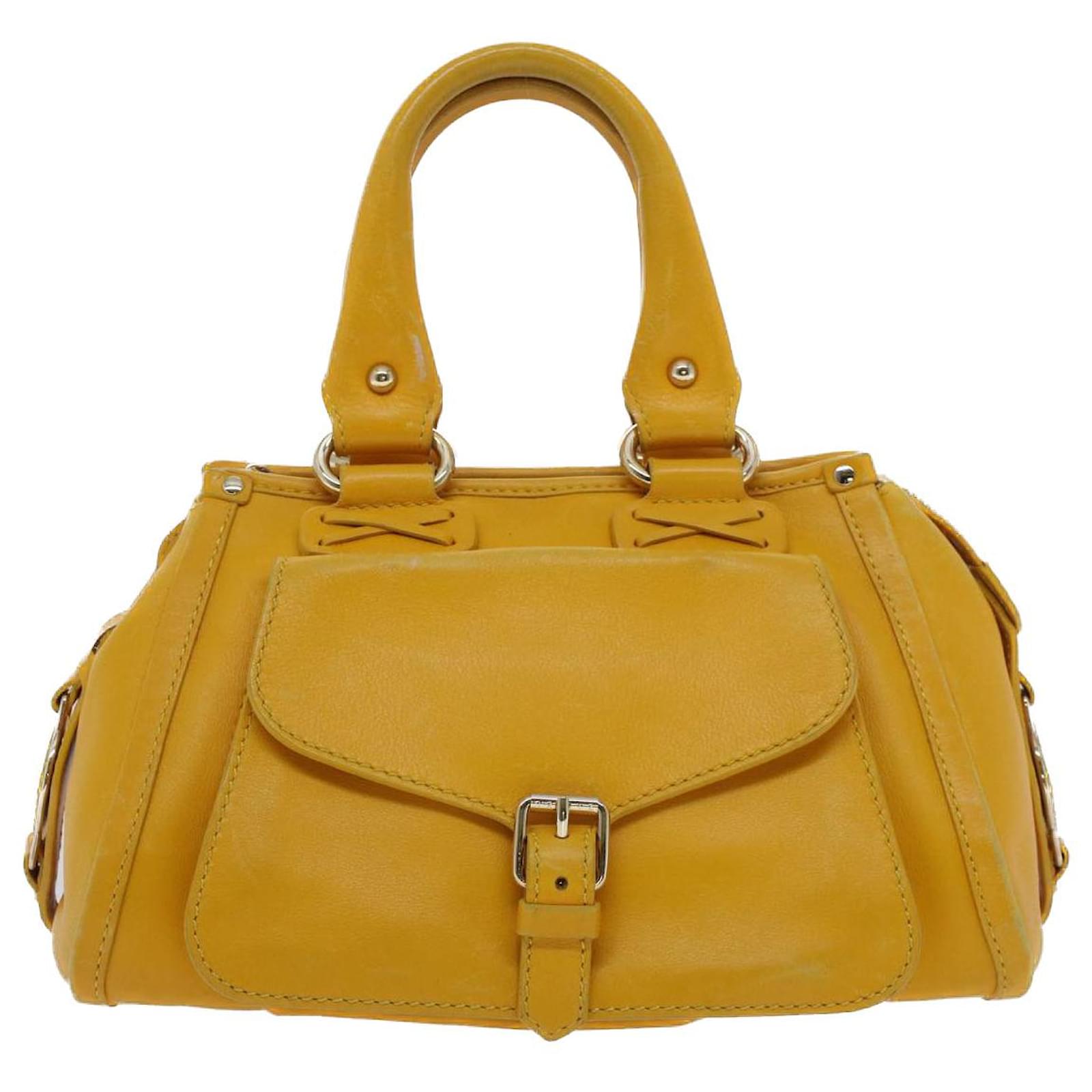 Céline Celine Yellow Leather ref.1045429 - Joli Closet