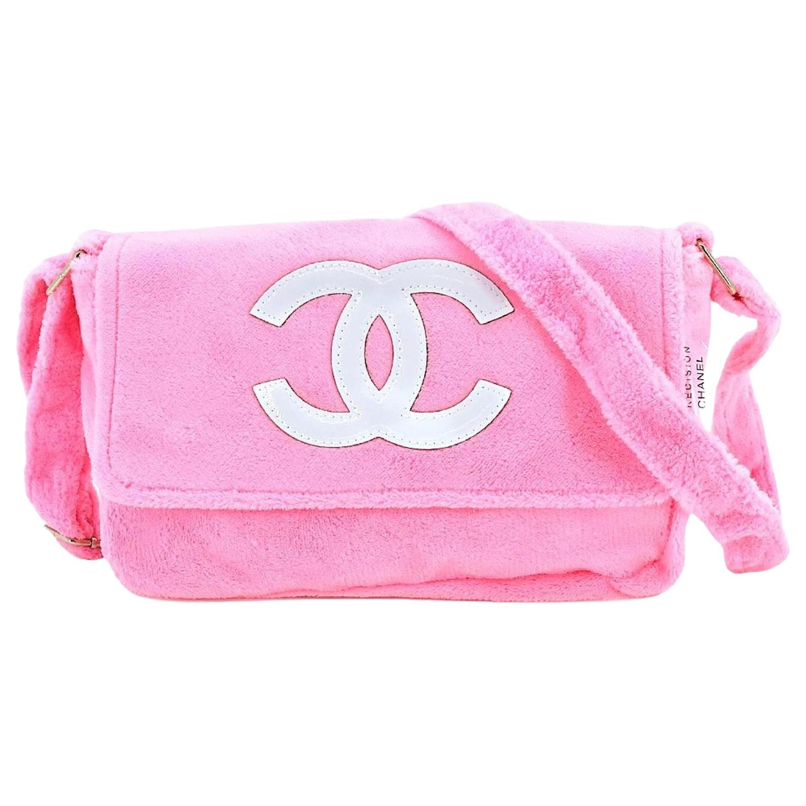 Chanel Logo CC Pink Synthetic ref.1050673 - Joli Closet