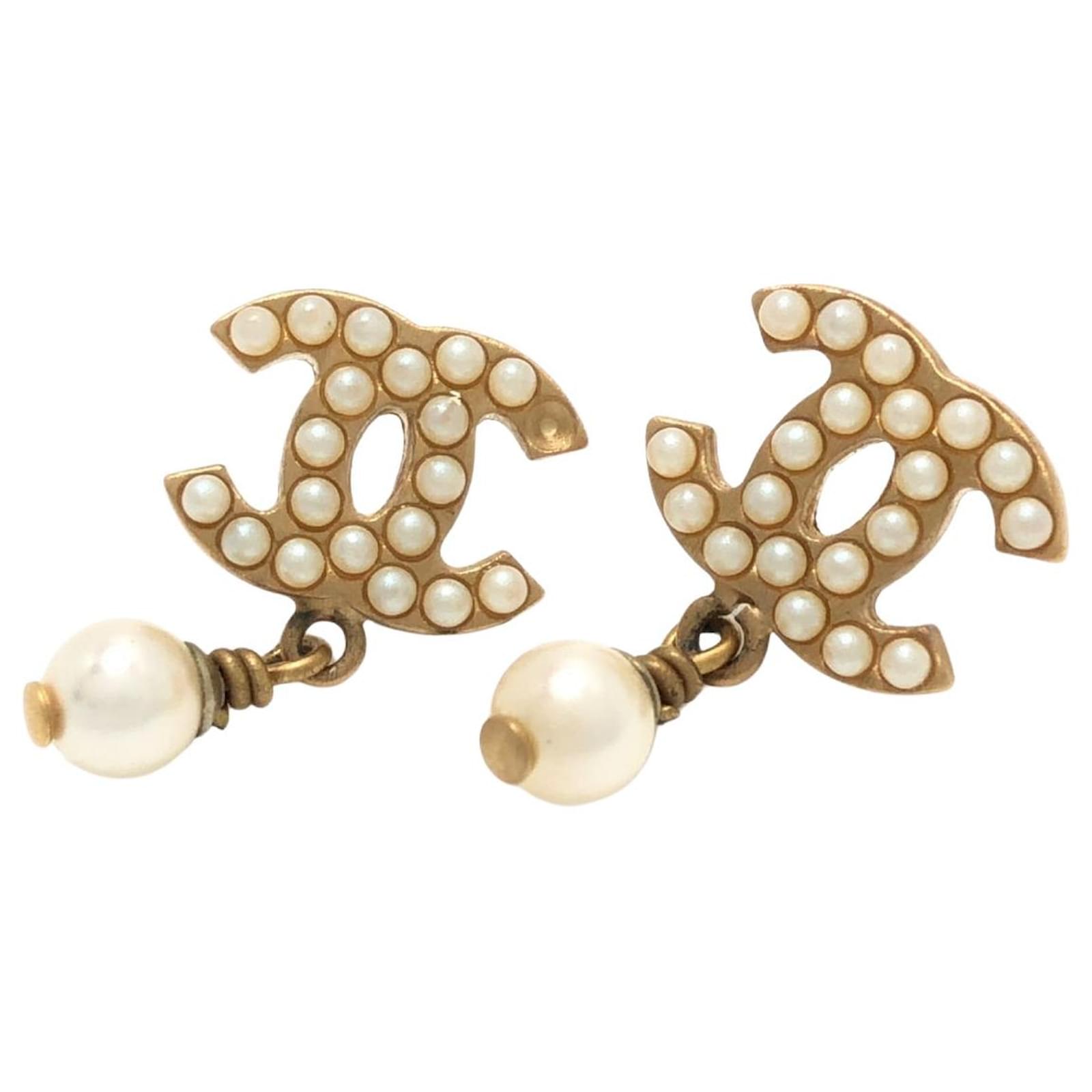 Chanel COCO Mark Métal Doré ref.1058784 - Joli Closet